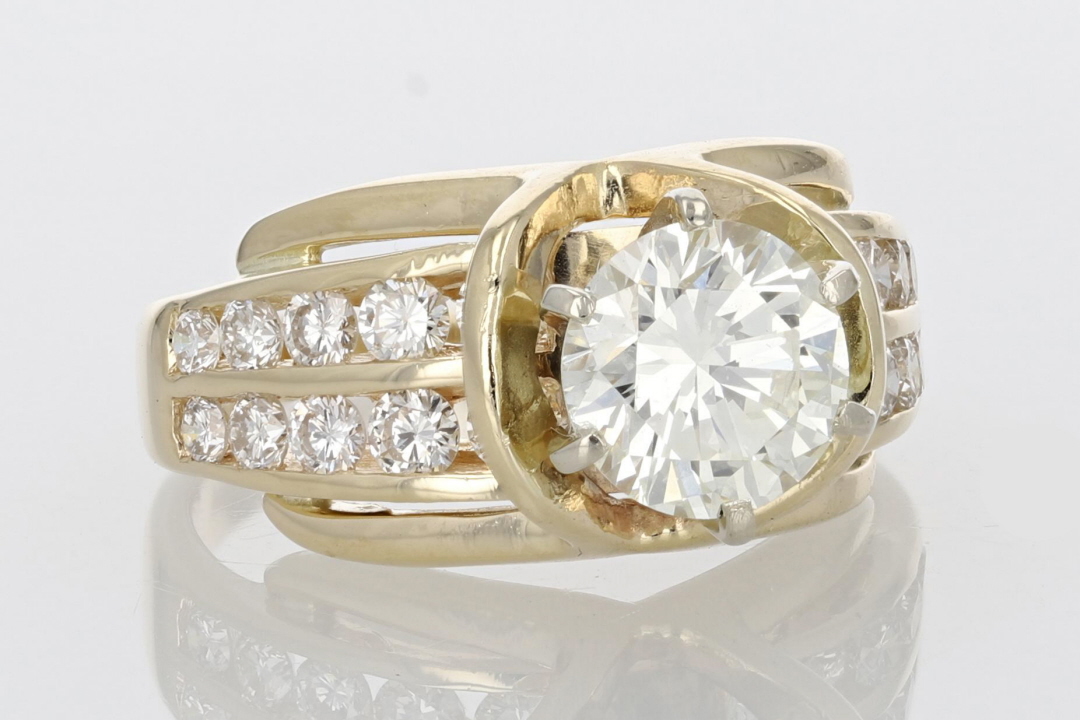 GIA® 1.91ctw Round Cut Diamond Engagement Ring 14k Yellow Gold size 6.75