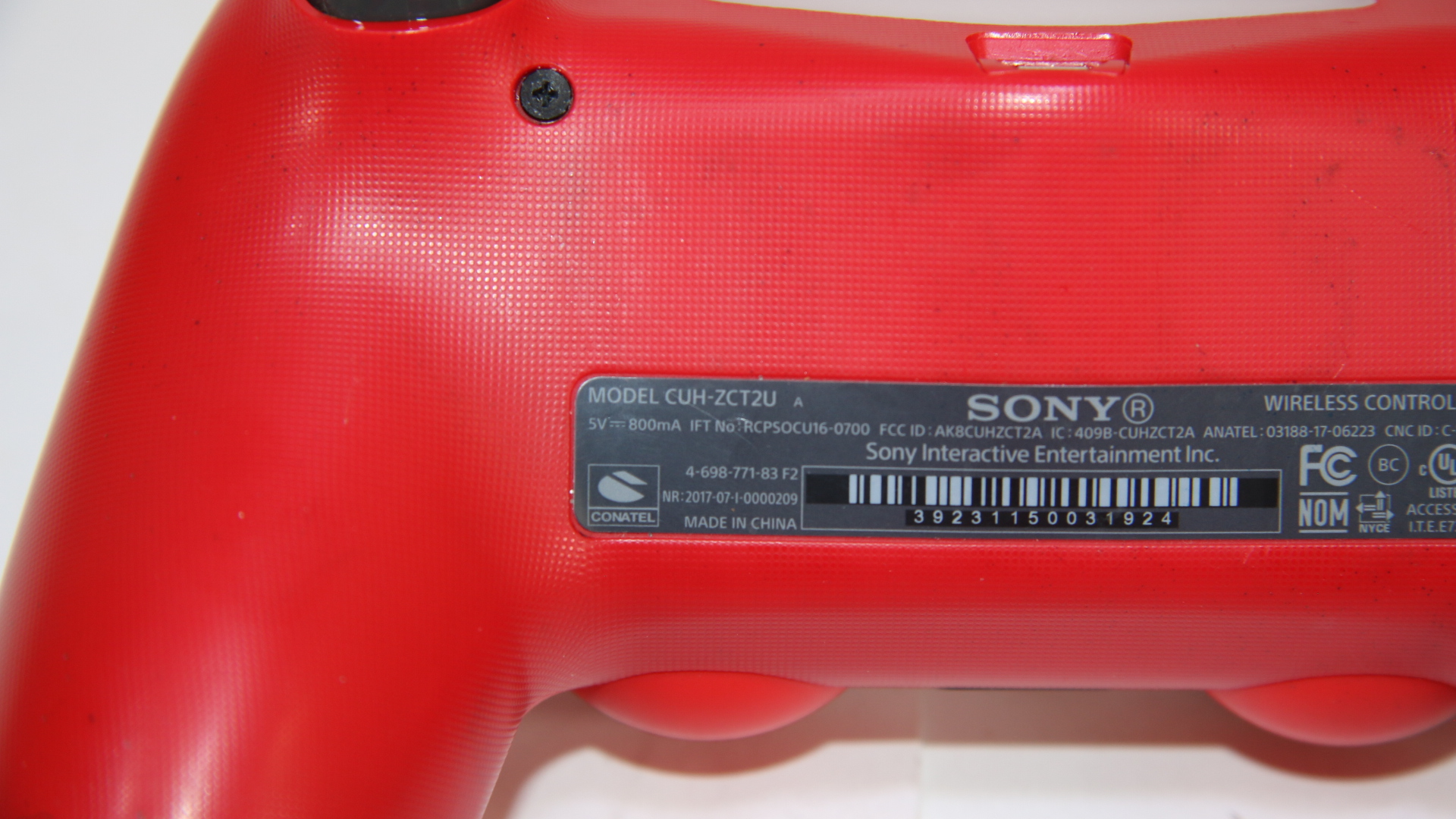 Sony CUH-ZCT2U PlayStation 4 PS4 Dual Shock Wireless Controller Red