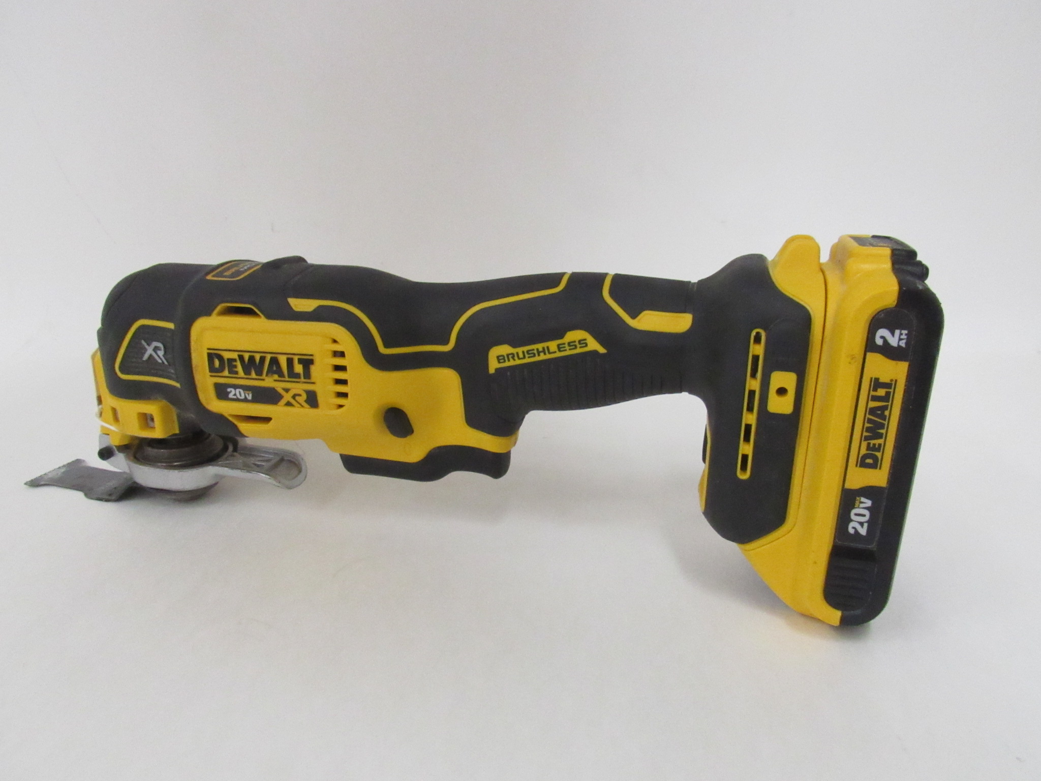 DeWalt DCS356 20V Oscillating Multi-Tool
