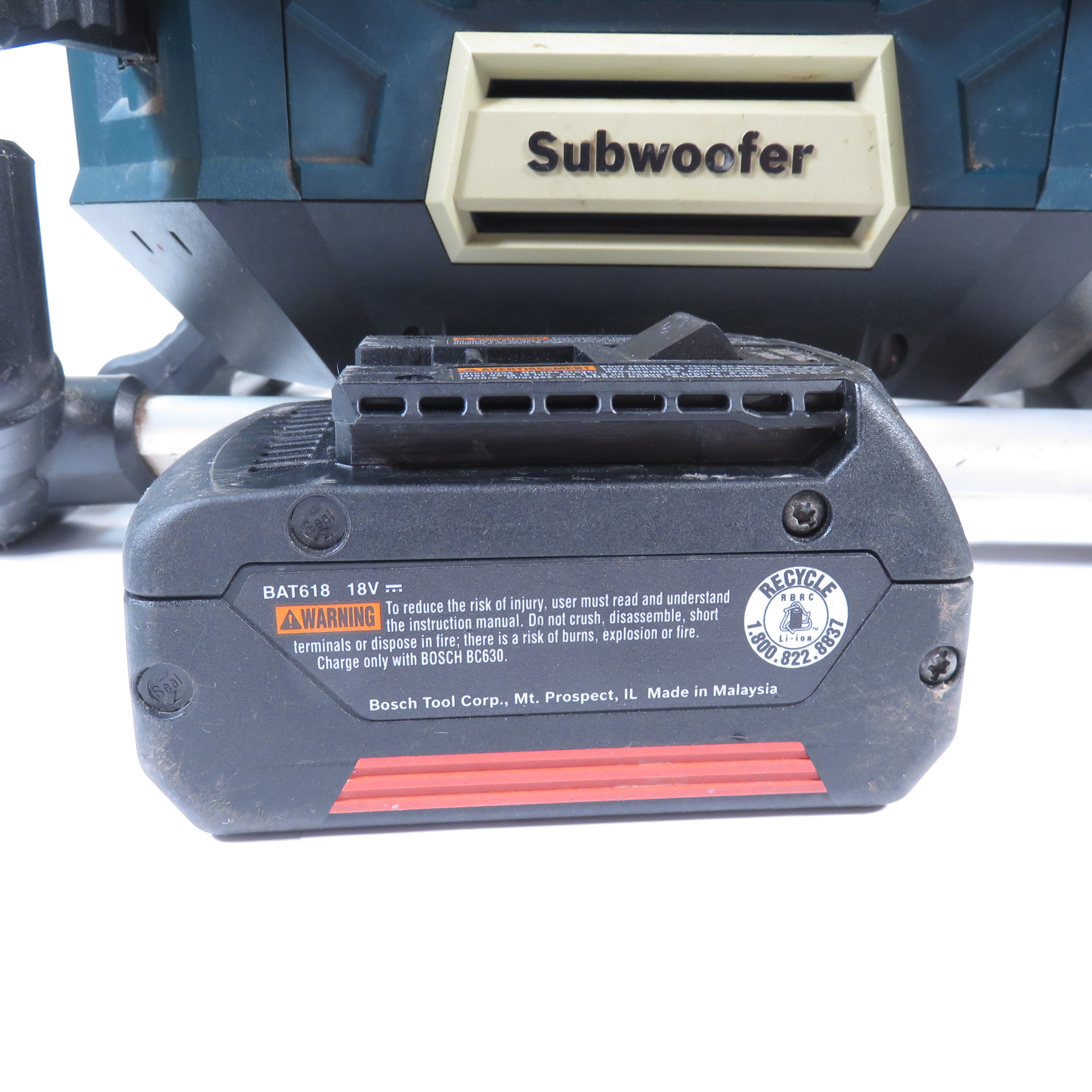 Bosch PB360S 18-Volt Lithium-Ion Power Box Jobsite Radio/Charger