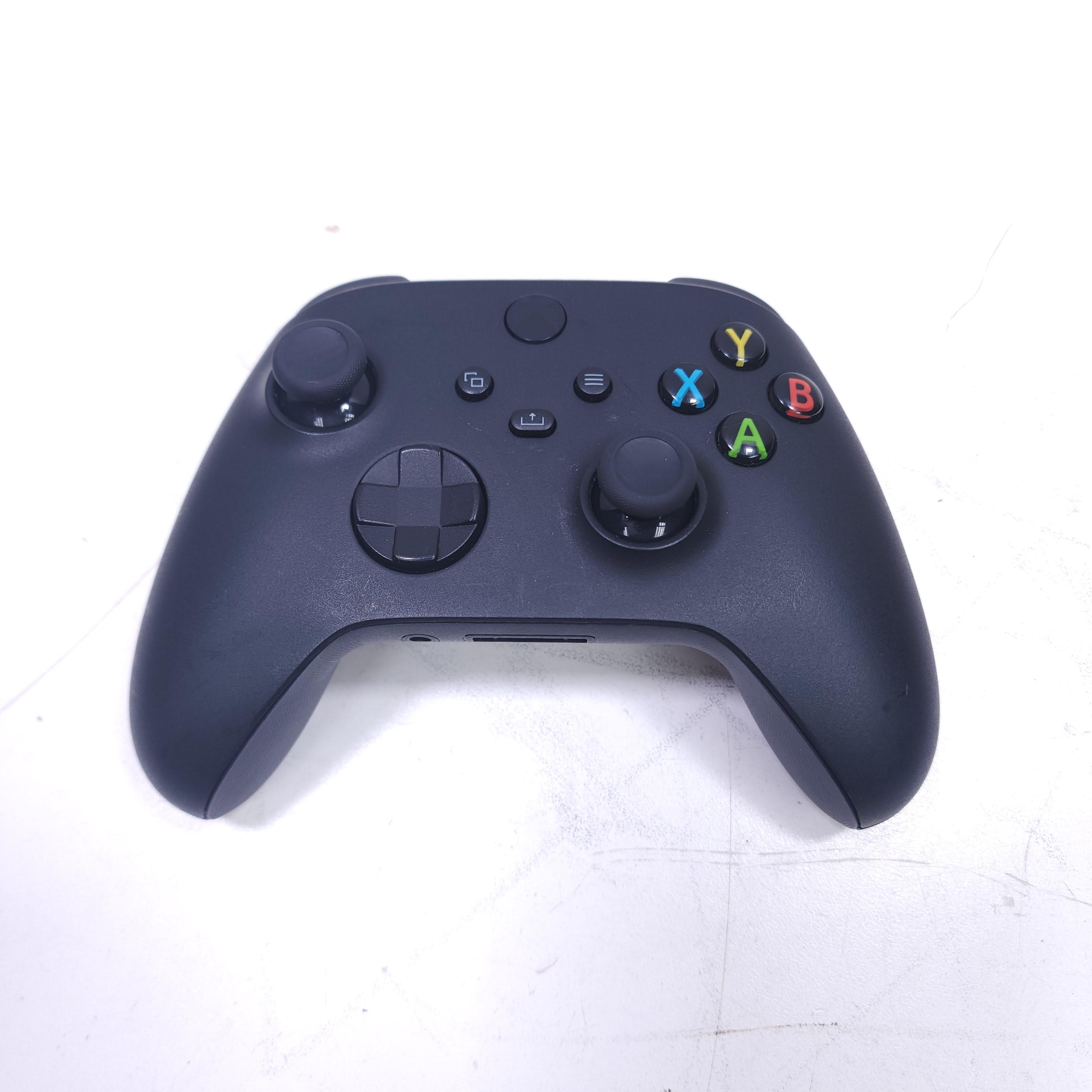 Microsoft 1914 Xbox Core Wireless Controller for Xbox/PC - Carbon Black