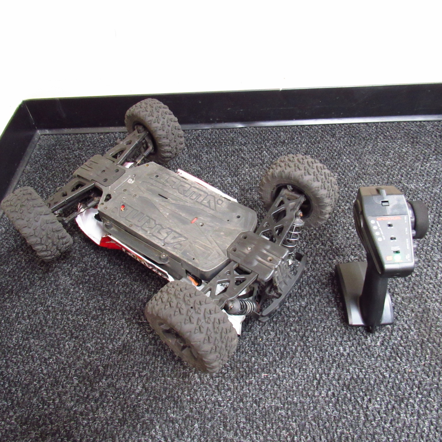 Arrma Kraton Remote Control Monster Truck - Red/White/Black
