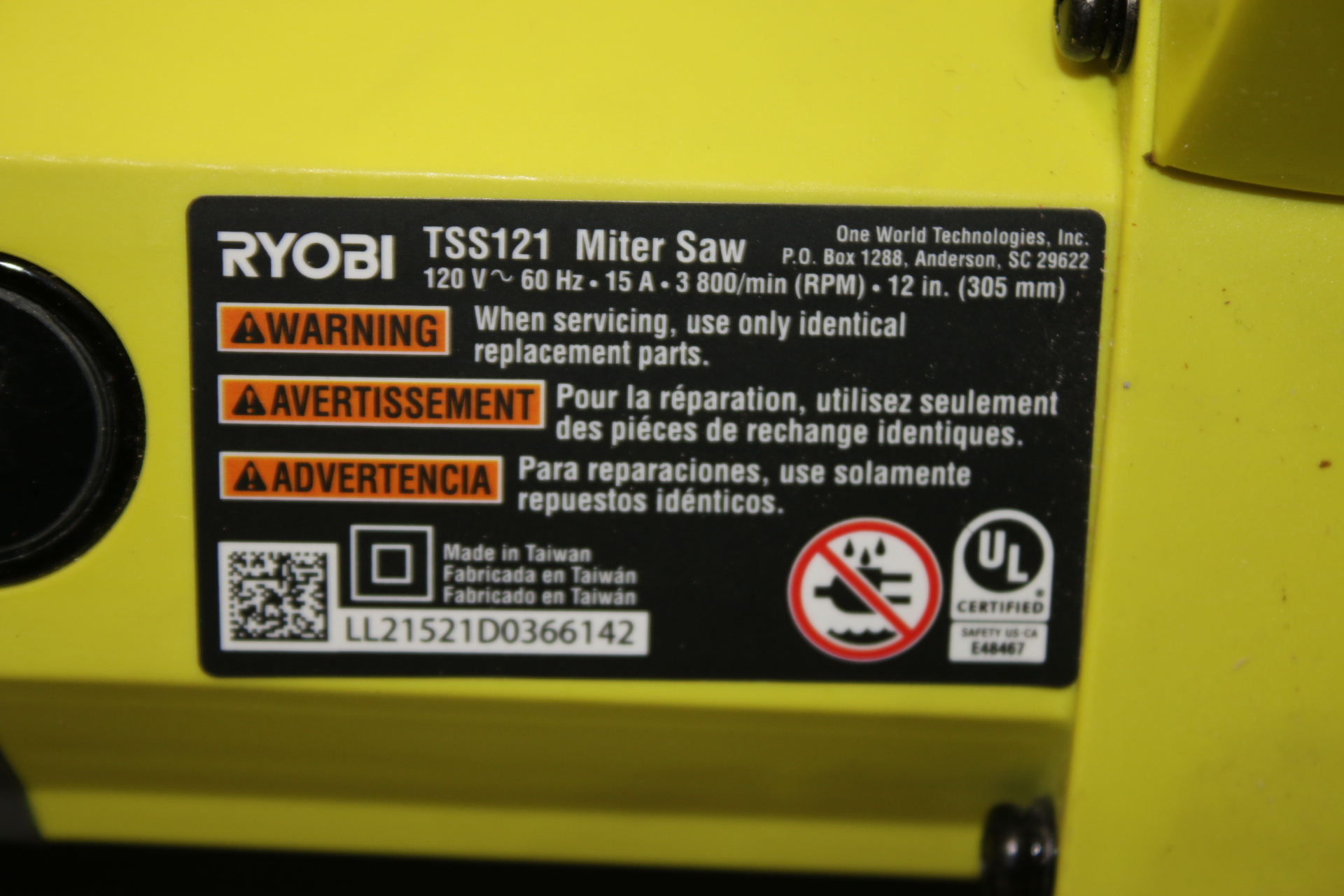 Ryobi TSS121 12" Sliding Compound Miter Saw / LED 6142 Local Pick Up Only