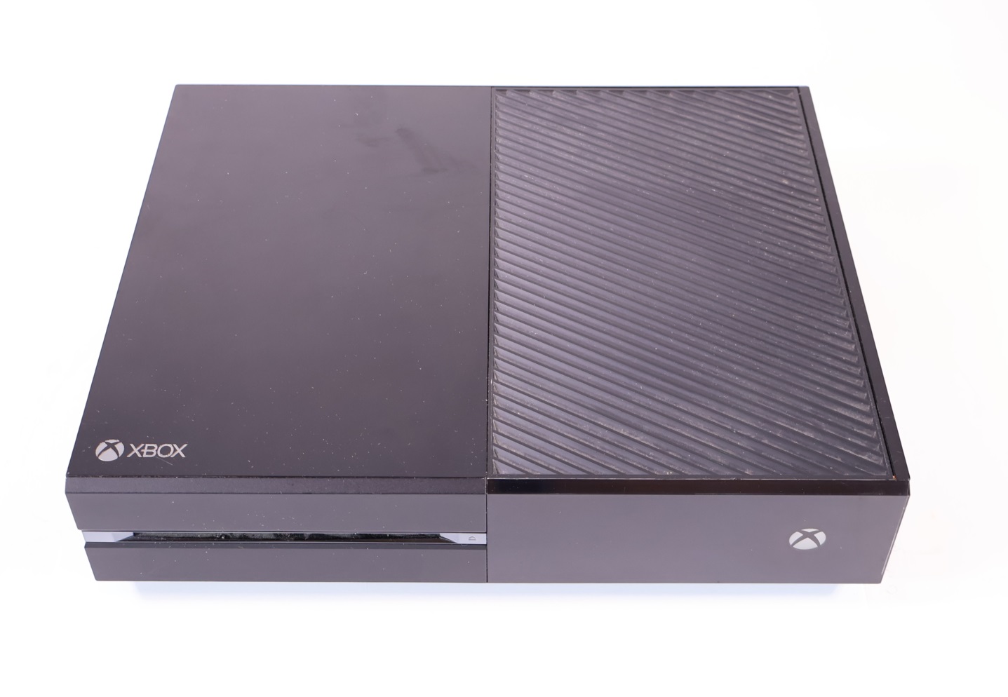 Microsoft Xbox One 1540 500GB HDD Black Body Home Video Game Console 1949