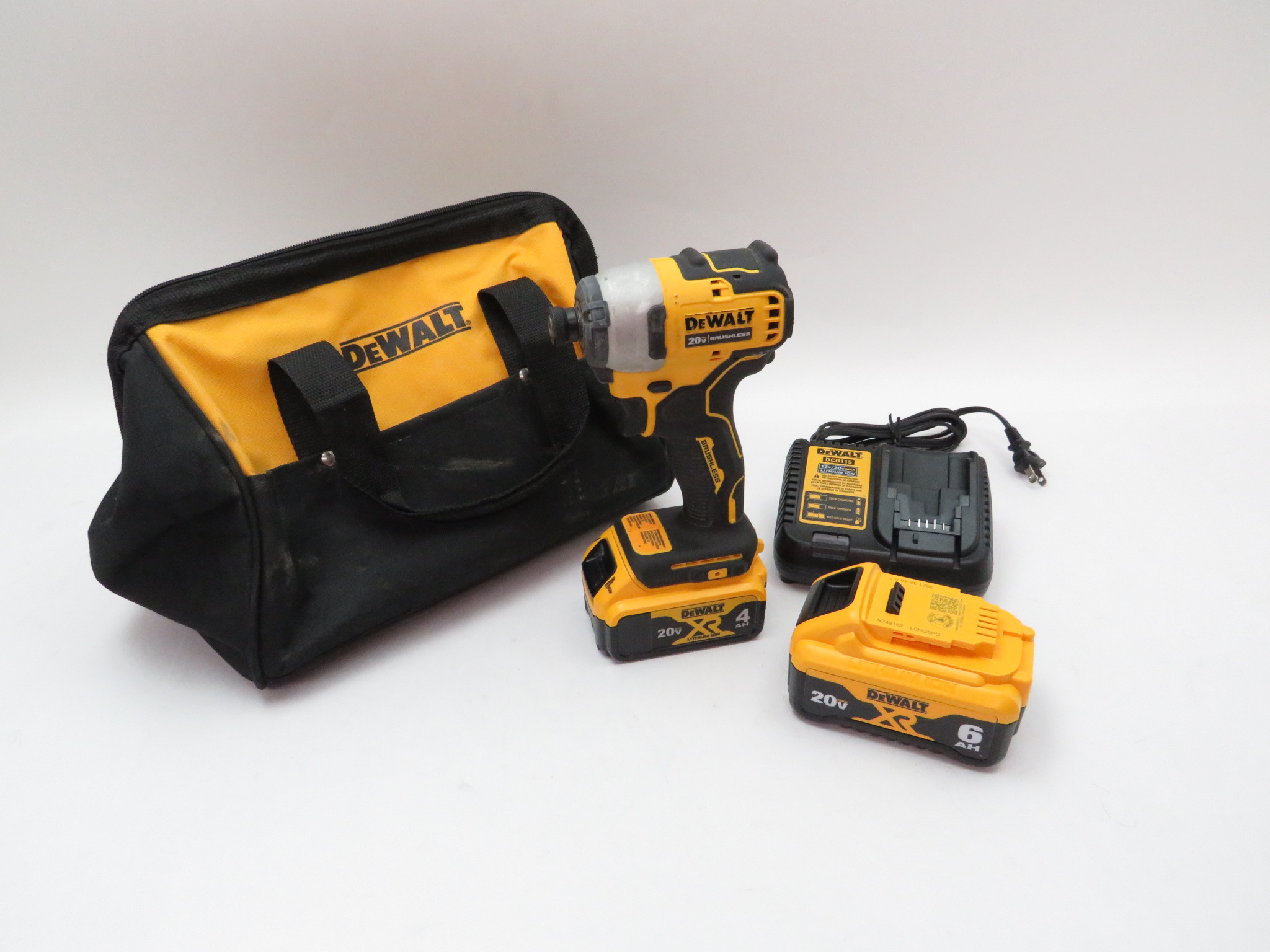 DeWalt DCF809 ATOMIC 20V MAX Cordless Brushless Compact 1/4" Impact Driver