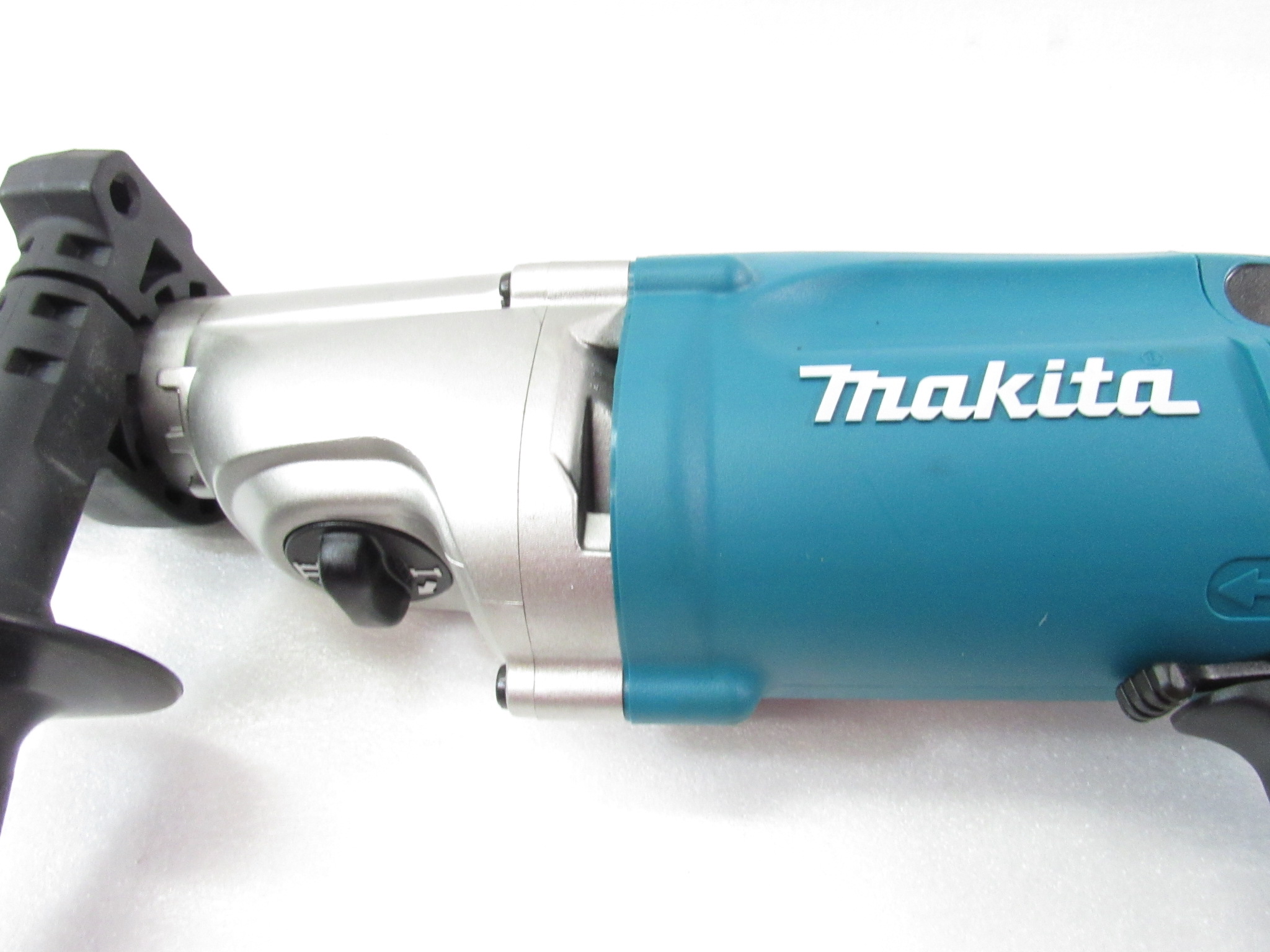 Makita HP2050 6.6 Amp 1/2" Corded Variable Speed Hammer Drill