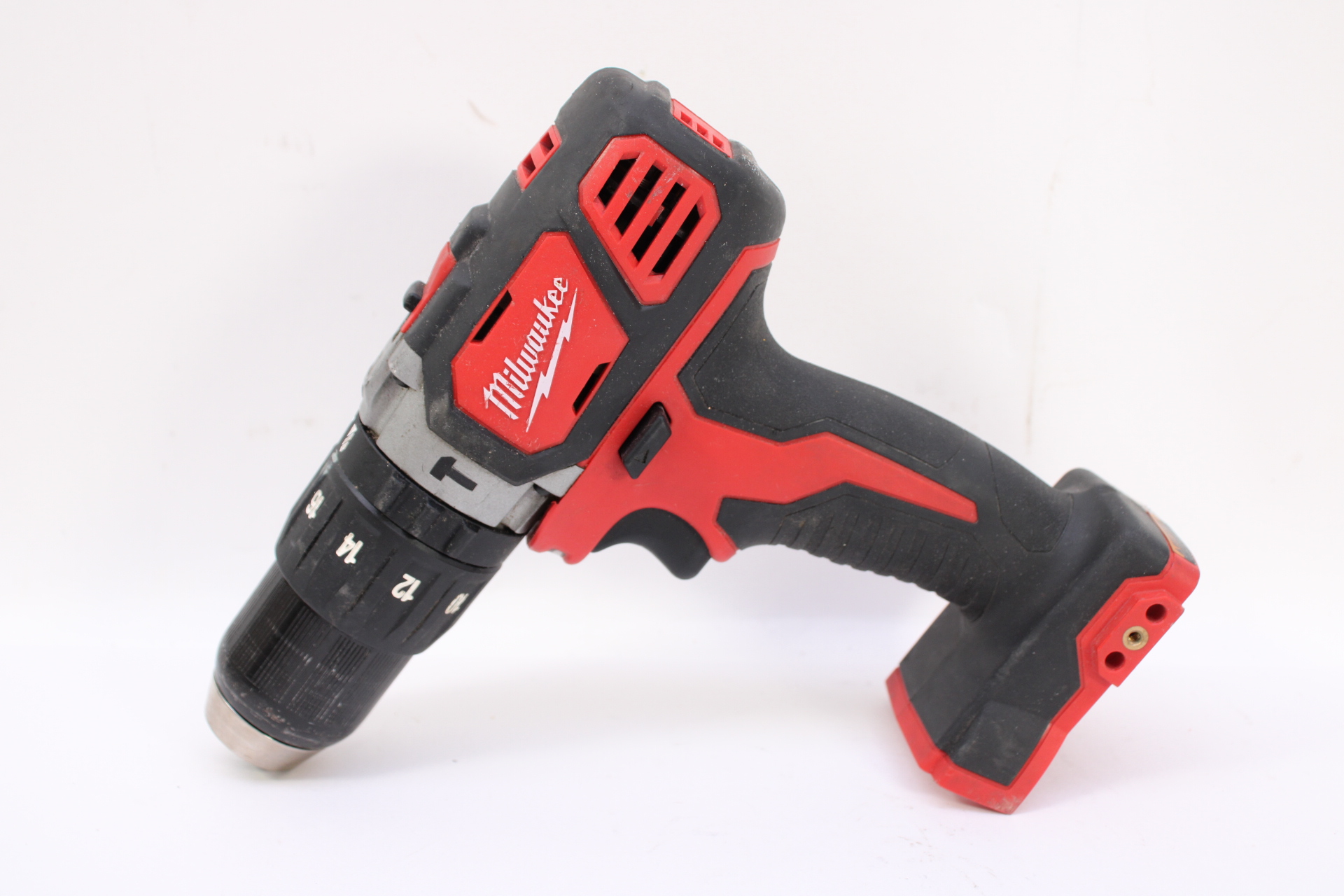 Milwaukee 2607-20 M18 18V Lithium-Ion Cordless 1/2" Hammer Drill