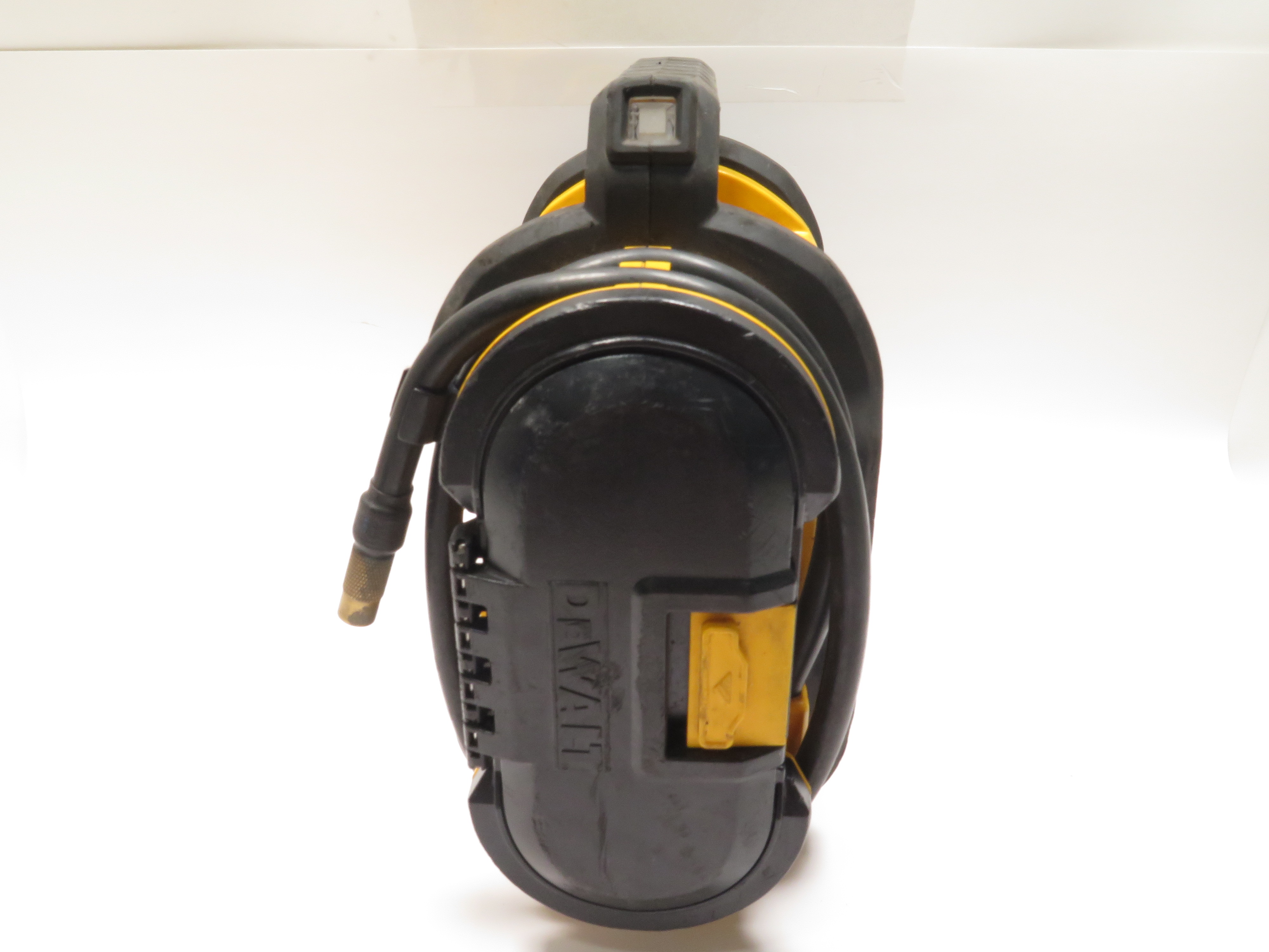 DeWalt DCC020I 20V MAX Portable Inflator Tool 6060