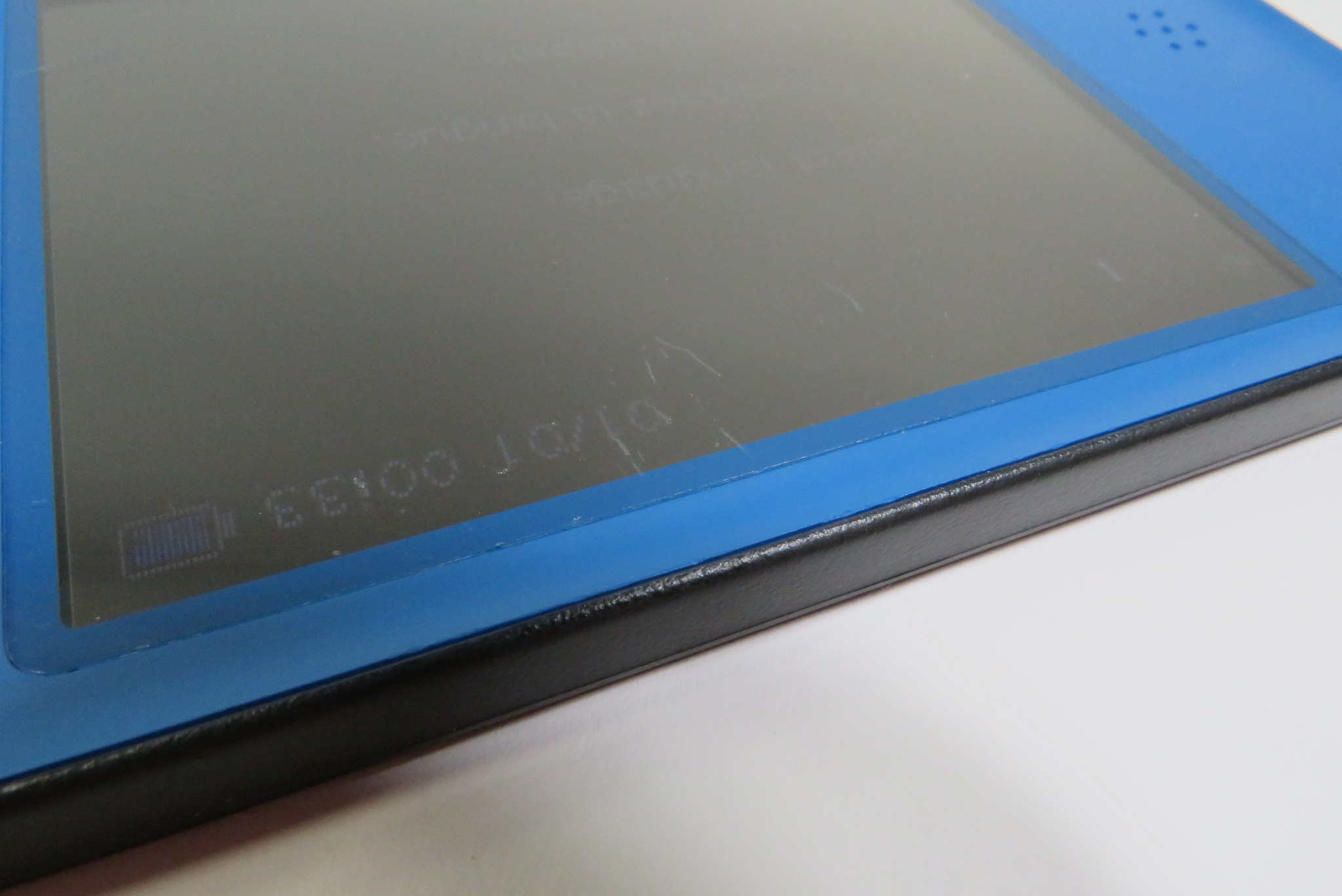 Nintendo DSi XL UTL-001 Dual-Screen Handheld Video Game System 1148