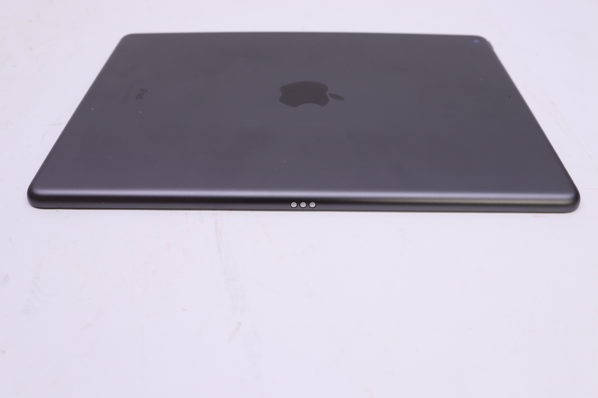 Apple iPad MK2K3LL/A A2602 10.2" 9th Gen (Wi-Fi Only) 64GB Storage Tablet