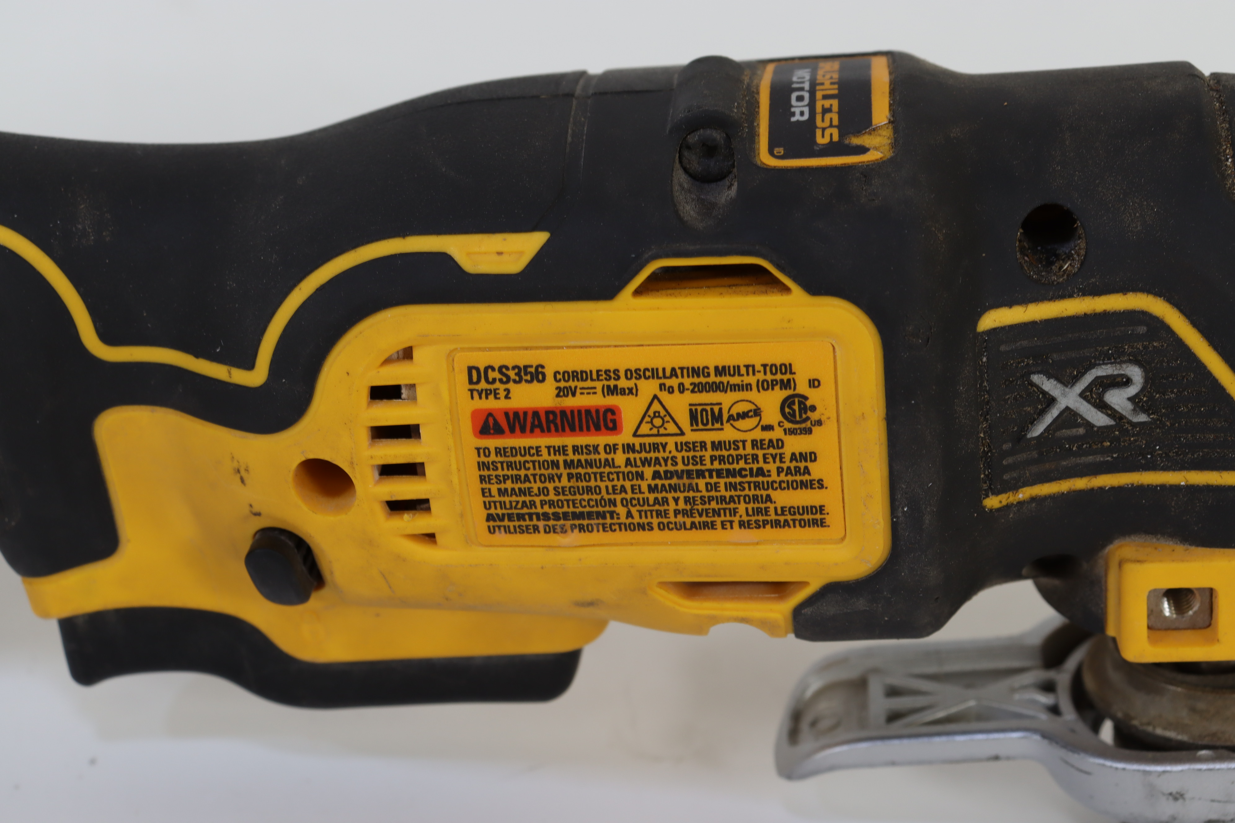 DEWALT DCS356 20-Volt MAX Brushless Lithium-Ion 3-Speed Oscillating ...