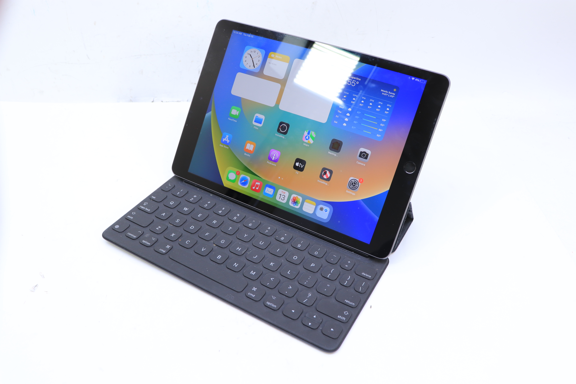 Apple MK2K3LL/A 64GB Wi-Fi 10.2" Tablet - Space Gray iPad 9th Generation