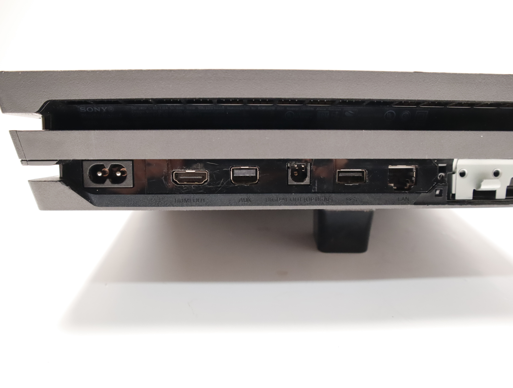 Sony PlayStation 4 Pro CUH-7215B 1TB Video Game System 5282
