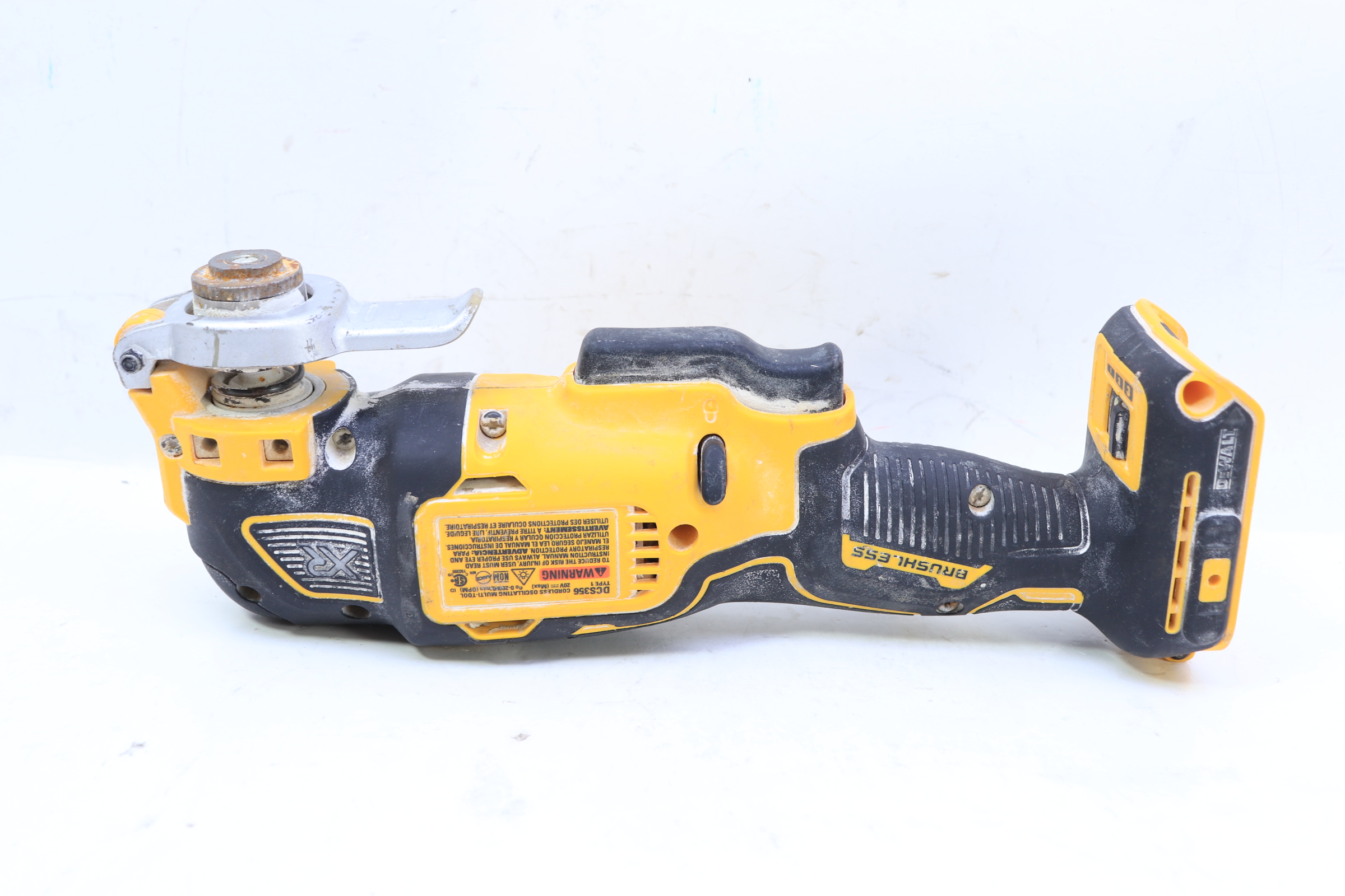 DEWALT DCS356 20-Volt MAX Brushless Lithium-Ion 3-Speed Oscillating ...
