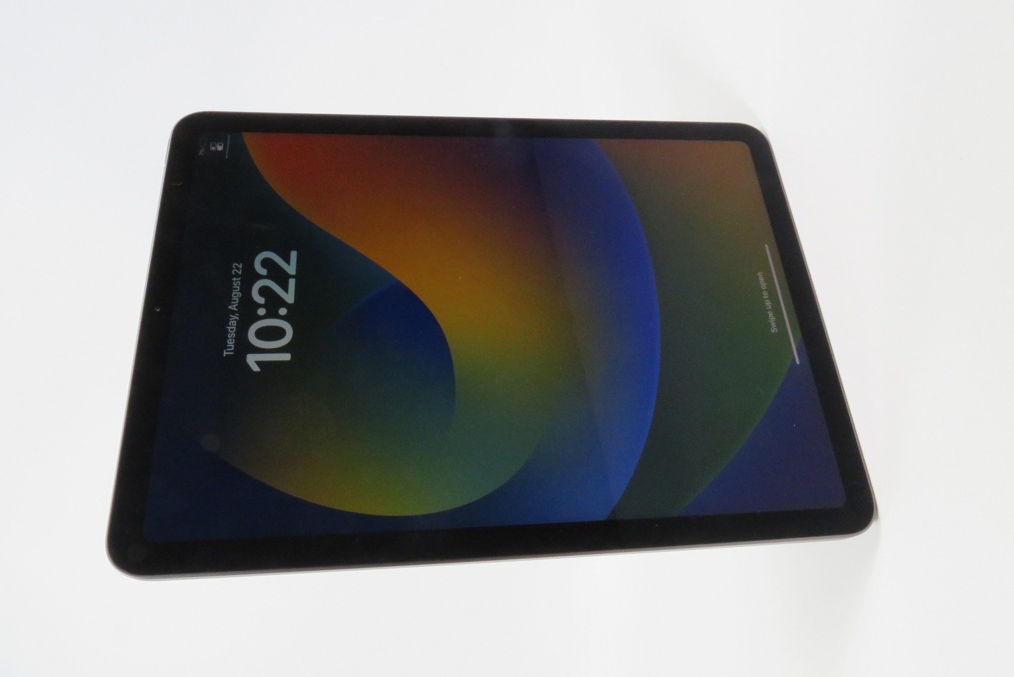 Apple iPad Air A2316 MYFT2LL/A 10.9" Wi-Fi 256GB Tablet