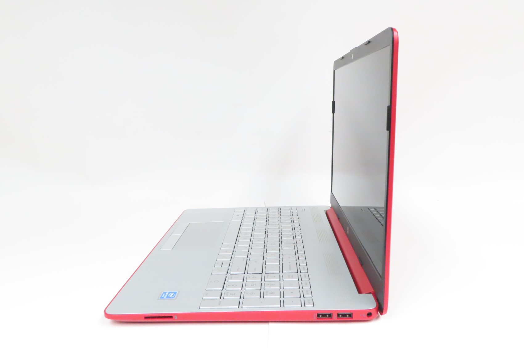 HP Notebook 15-dw0083wm Pentium Silver N5030 1.1GHz 4GB RAM 128GB SSD 15.6"