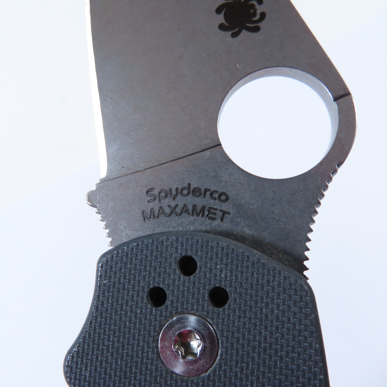 Spyderco Para 3 C223GPDGY 3" Maxamet Stonewashed Plain Blade Folding Knife