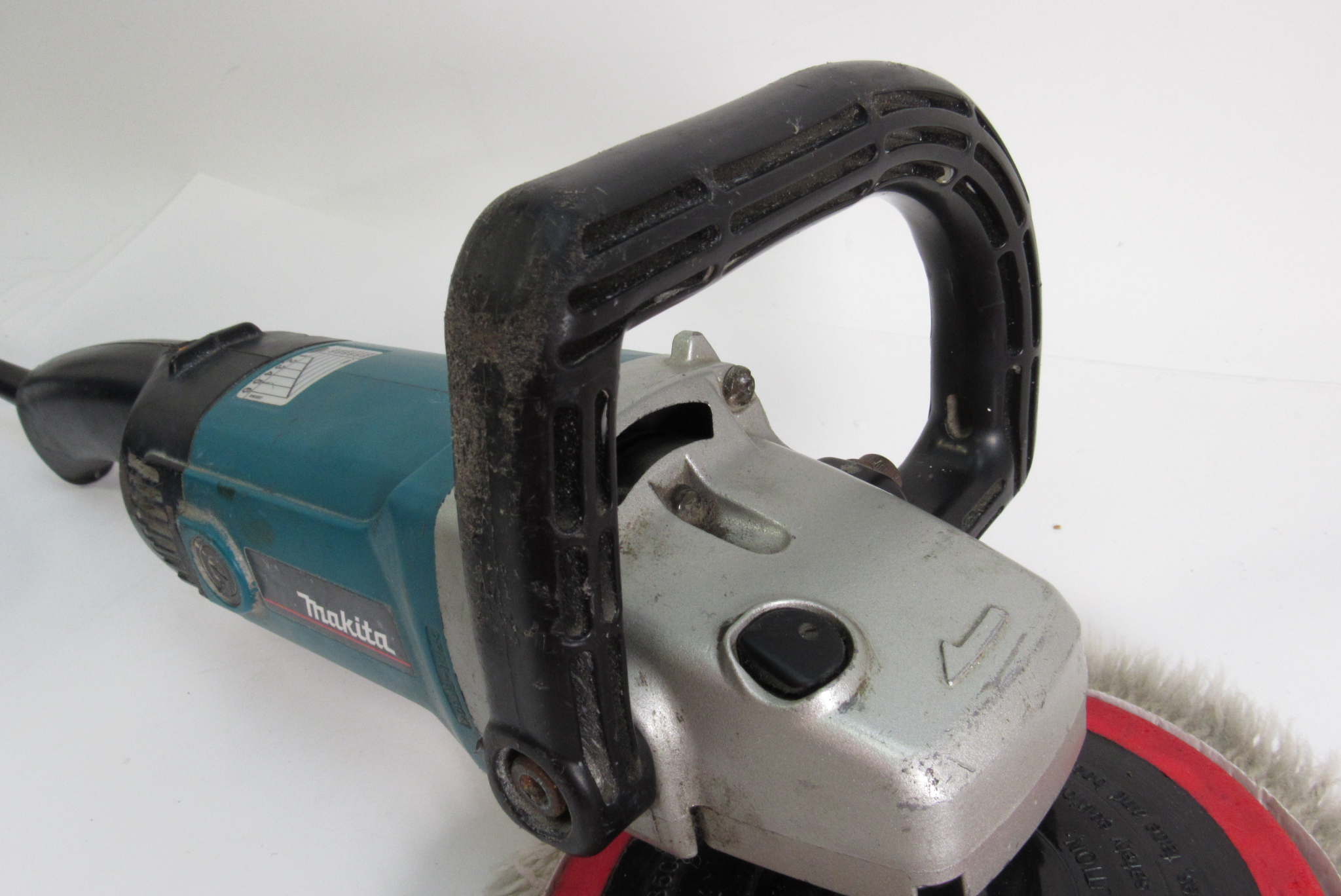 Makita 9227C Corded 7'' Polisher - See Description - Local Pick-Up Only