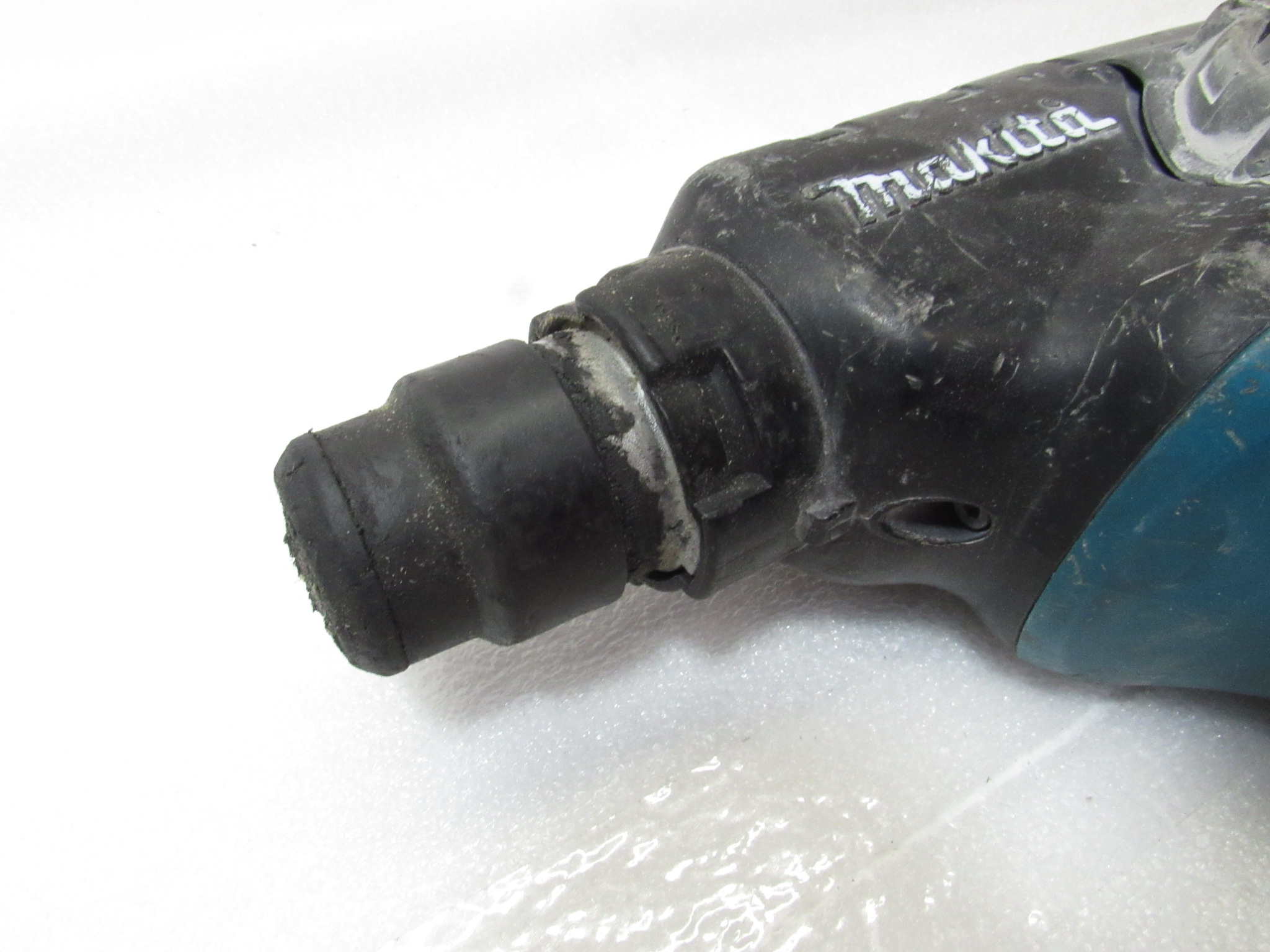 Makita HR2811F 1-1/8" SDS Rotary Hammer