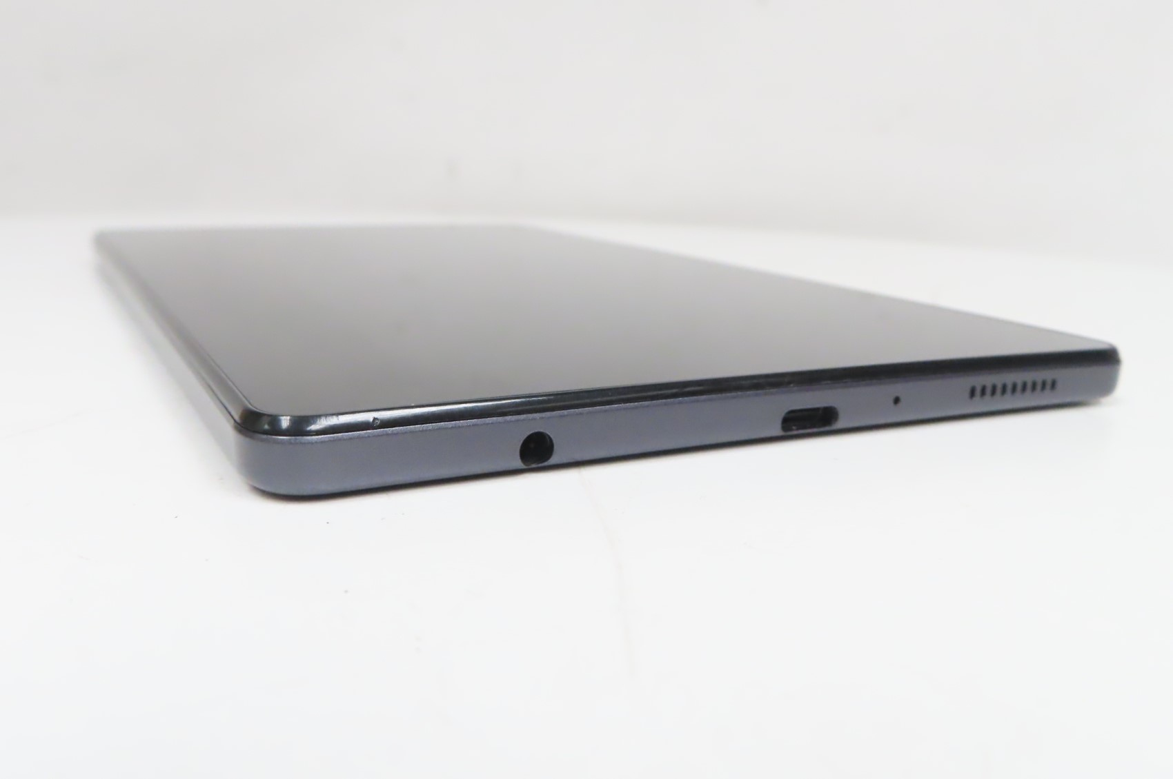 Samsung SM-T220 Galaxy Tab A7 Lite 8.7" 32GB Wi-Fi Tablet - Gray (9912)