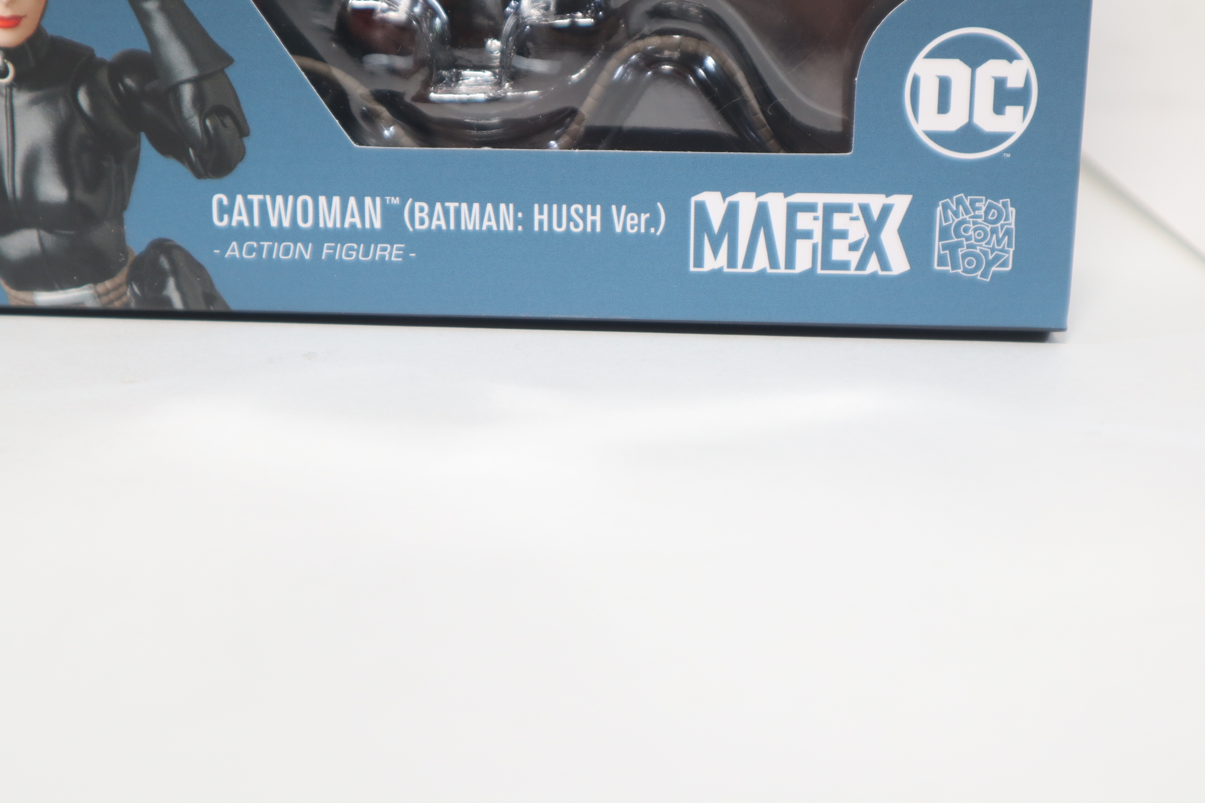 Med Com Toy Mafex Catwoman Batman Hush Ver MEDMAFEX-123 Action Figure 1235