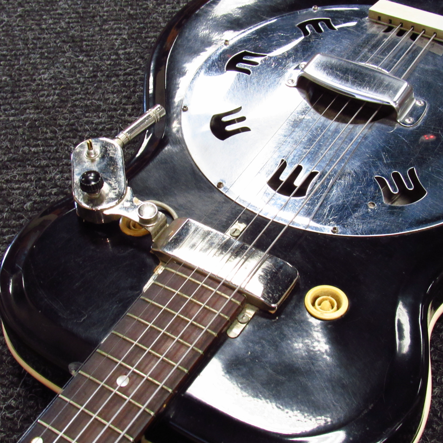 Airline Res-O-Glass Resonator 6-String Right-Hand Black Electric ...
