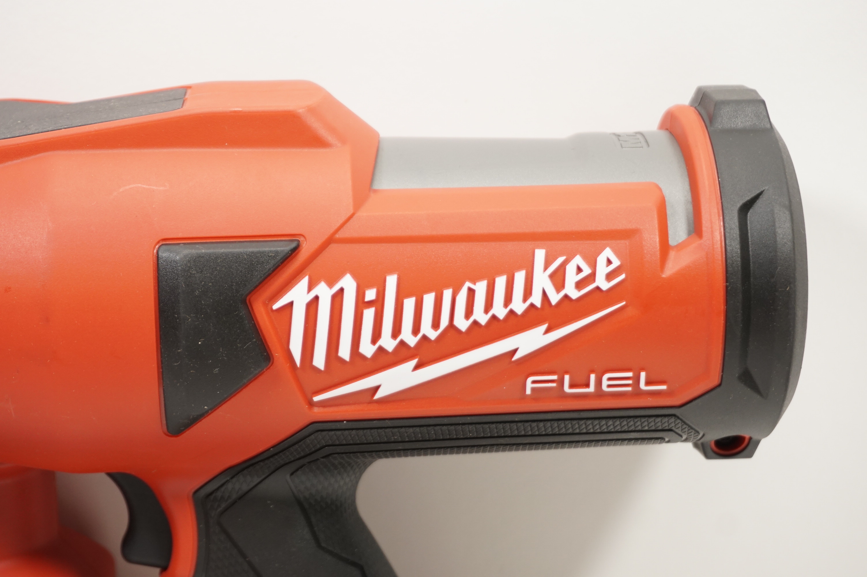 Milwaukee 2844-20 18V Brushless Li-Ion Cordless 21-Degree Duplex Nailer