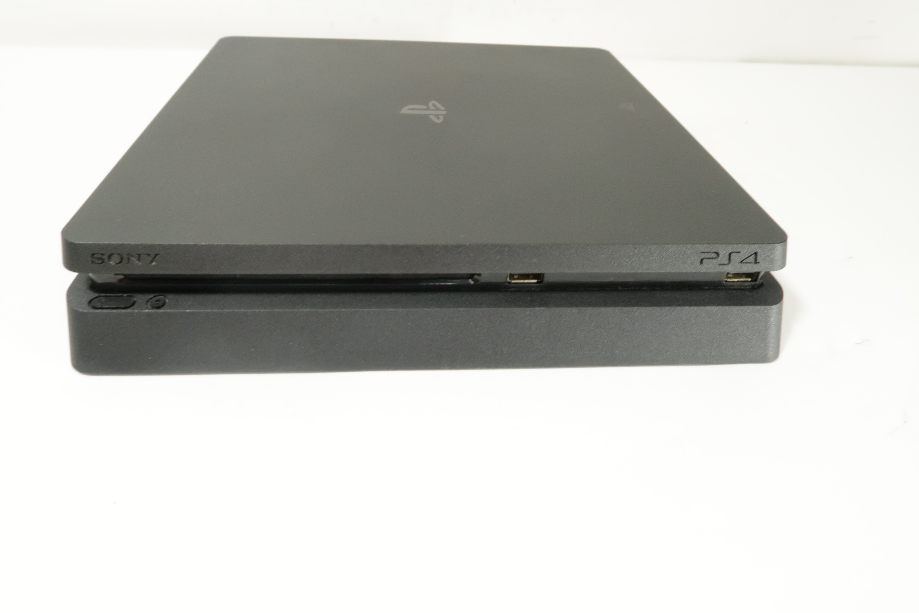 Sony PlayStation 4 Slim CUH-2215B 1TB HDD Black Home Video Game Console ...