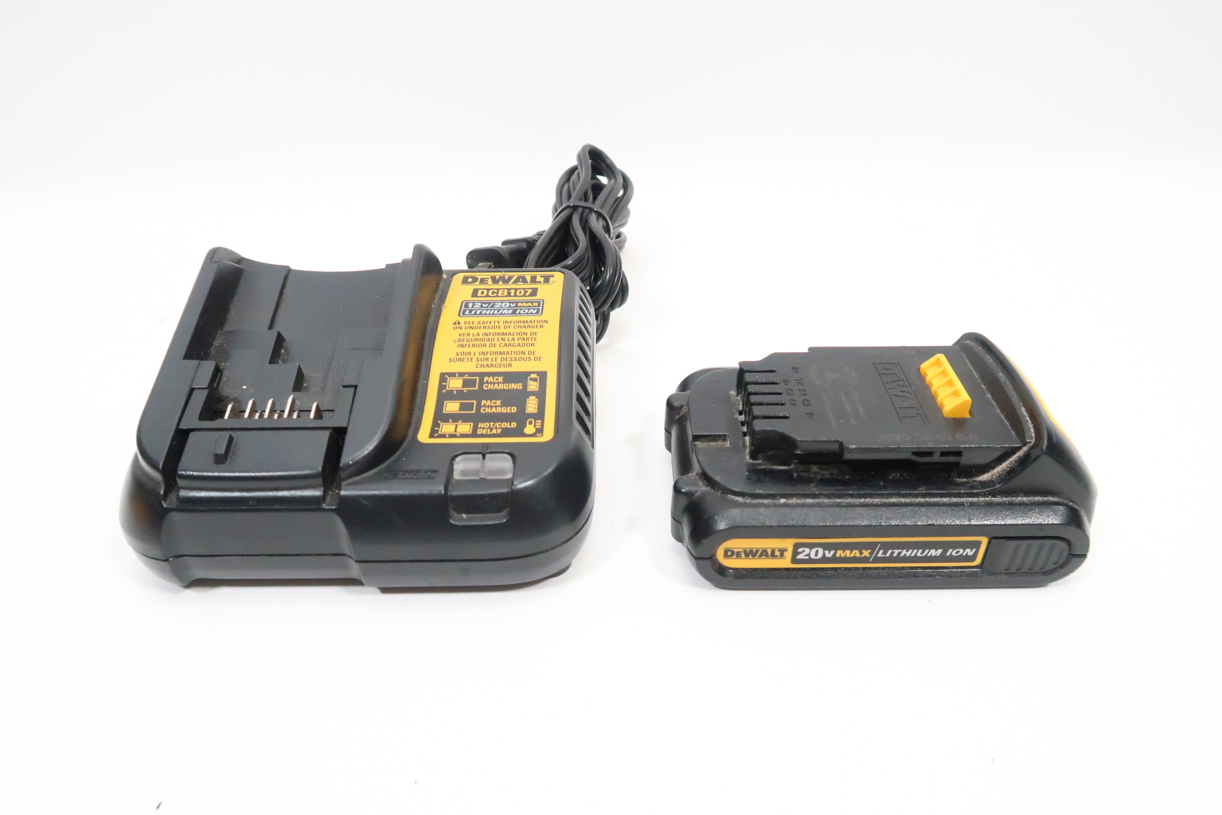 DEWALT DCS381 20-Volt MAX Lithium-Ion 0-3000 SPM Cordless Reciprocating Saw