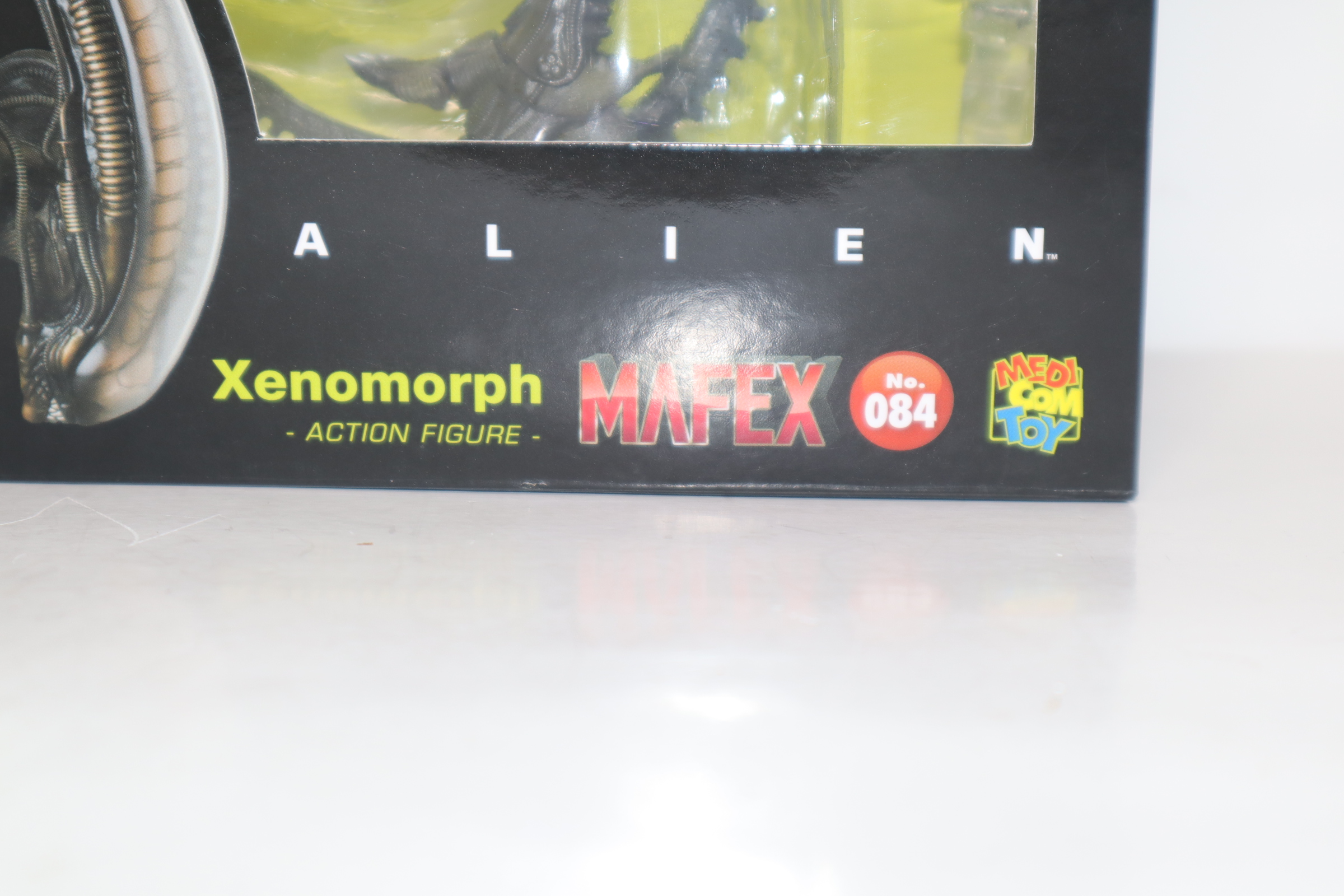 Medicom Toy Corp MEDMAFEX084 Mafex #084 Alien Xenomorph 8" Action ...