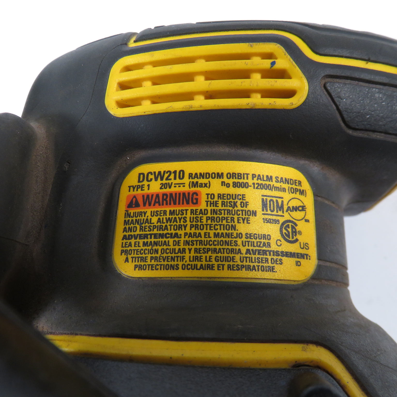DEWALT DCW210 20-Volt MAX XR Cordless Brushless 5 in. Random Orbital Sander