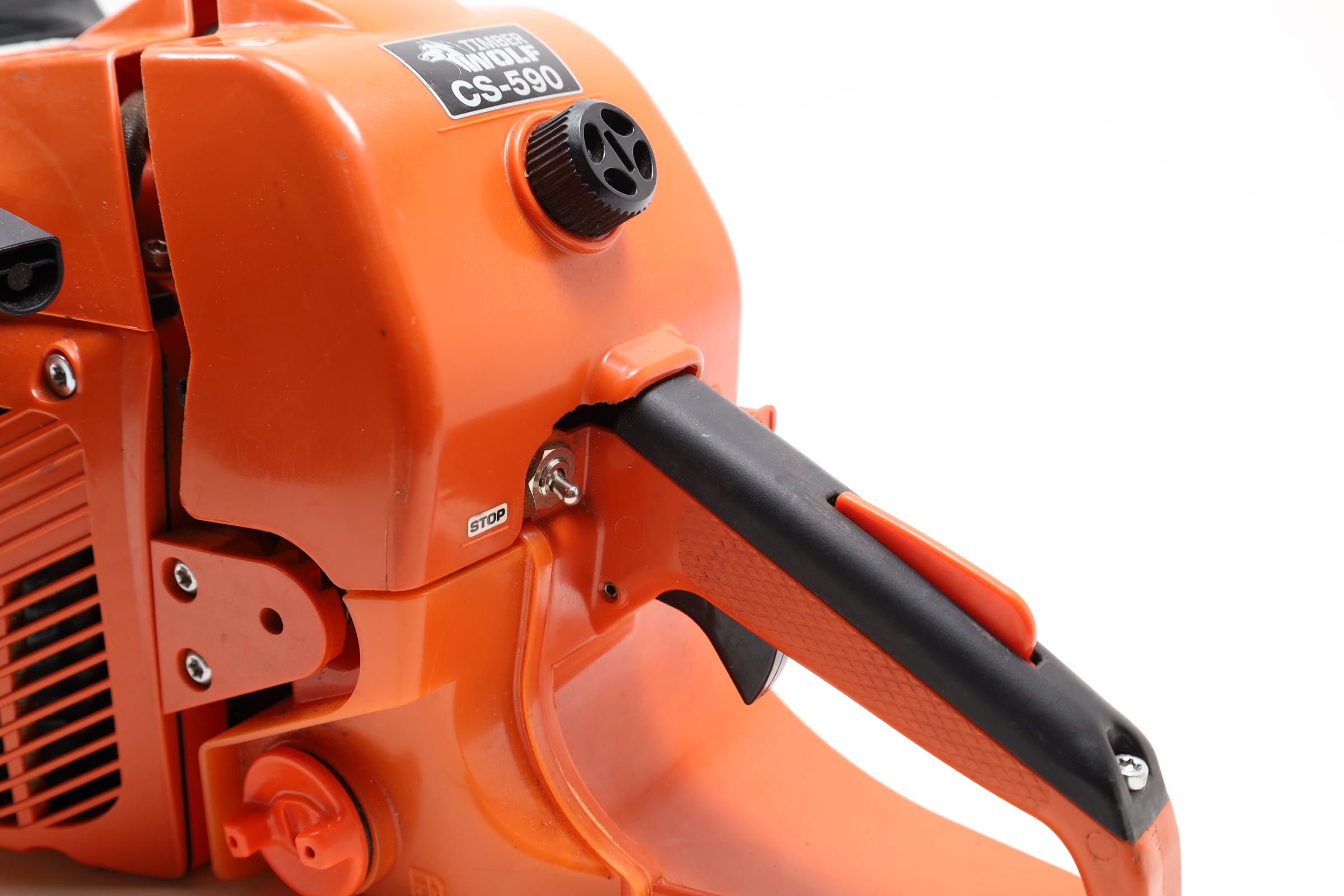 Echo Timber Wolf CS-590 20" 59.8cc Gas-Powered 2-Stroke Cycle Chainsaw