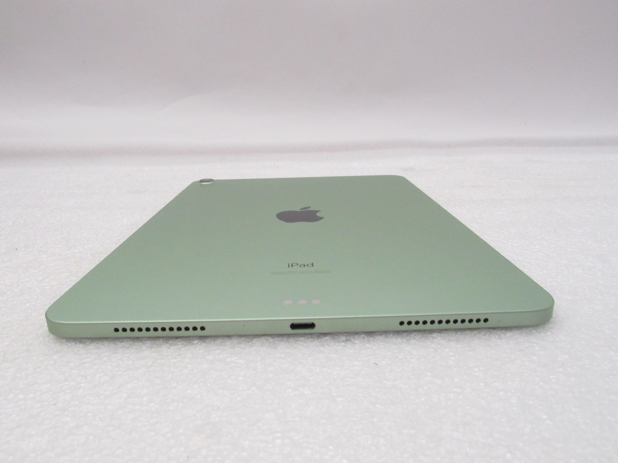 Apple MYFR2LL/A iPad Air 4th Gen 64GB WIFI Green