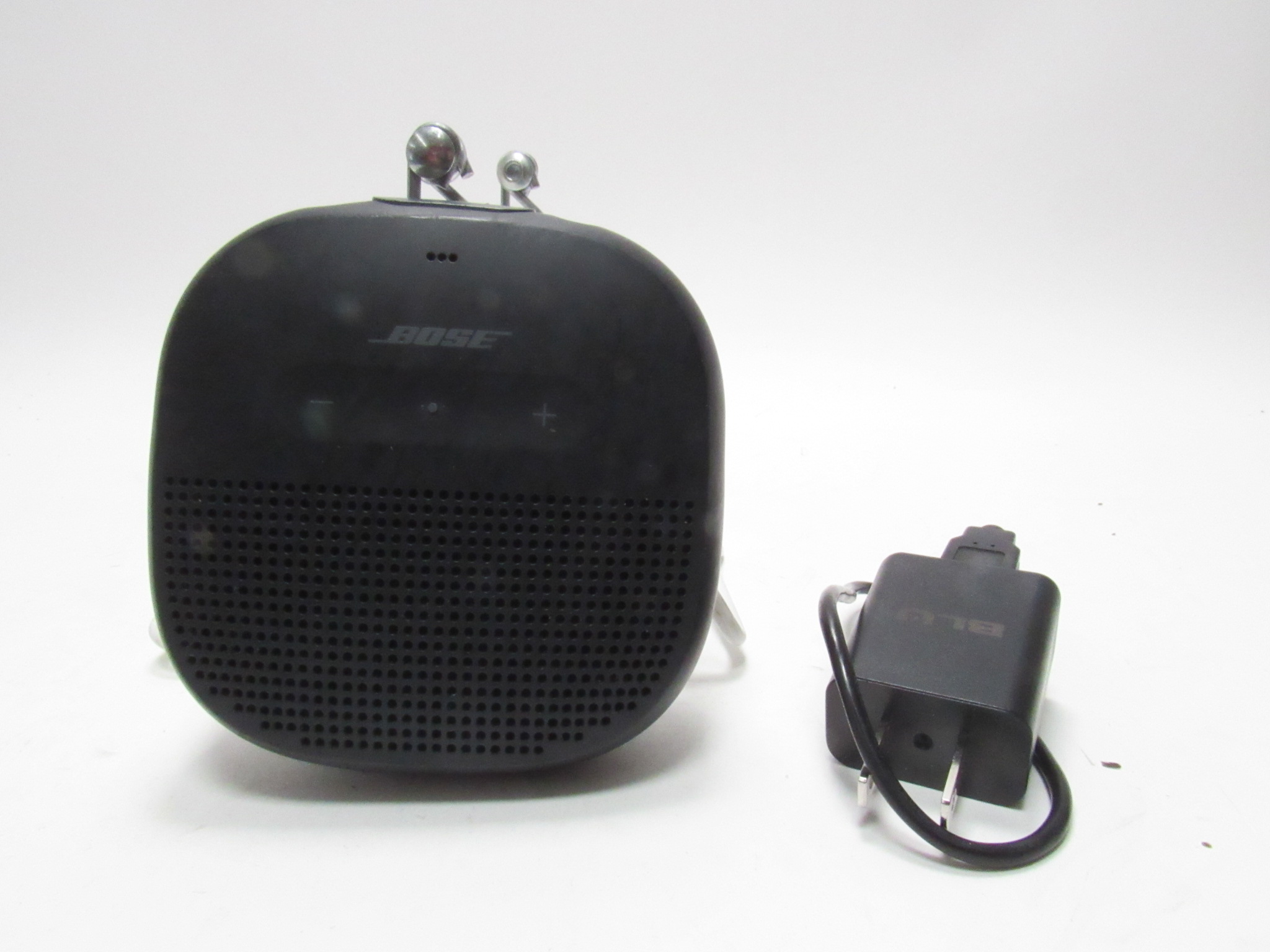 Bose SoundLink Micro 423816 Black Body Waterproof Bluetooth Speaker