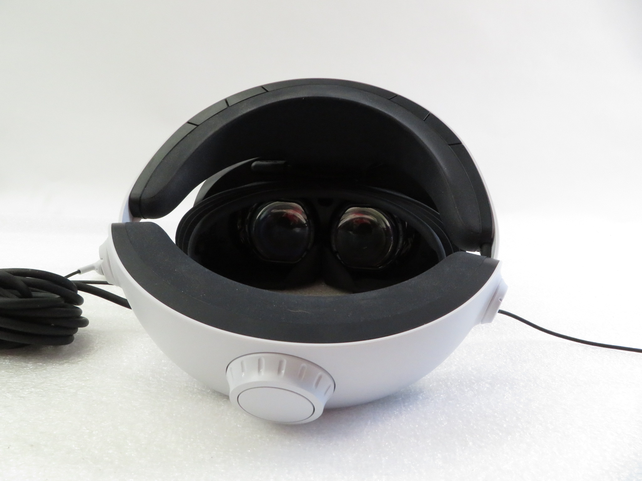 Sony PlayStation VR2 CFI-ZVR1 4K HDR Sense Technology VR Gaming Headset ...