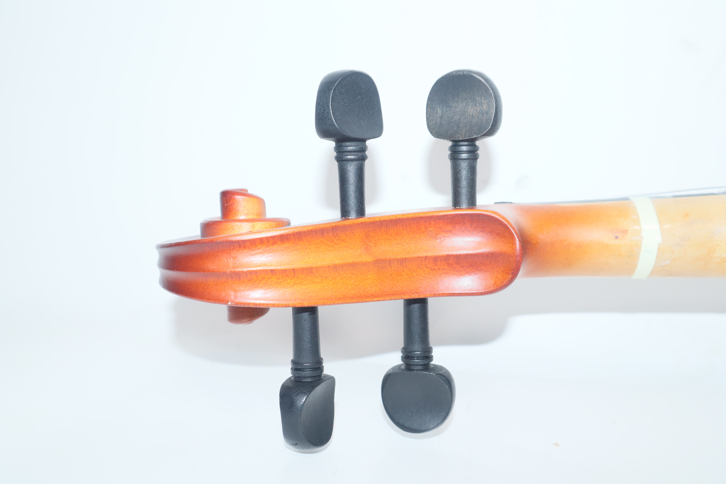 Mendini By Cecilio MV300 4/4 Satin Antique Student Violin 0483 & Bow & Case