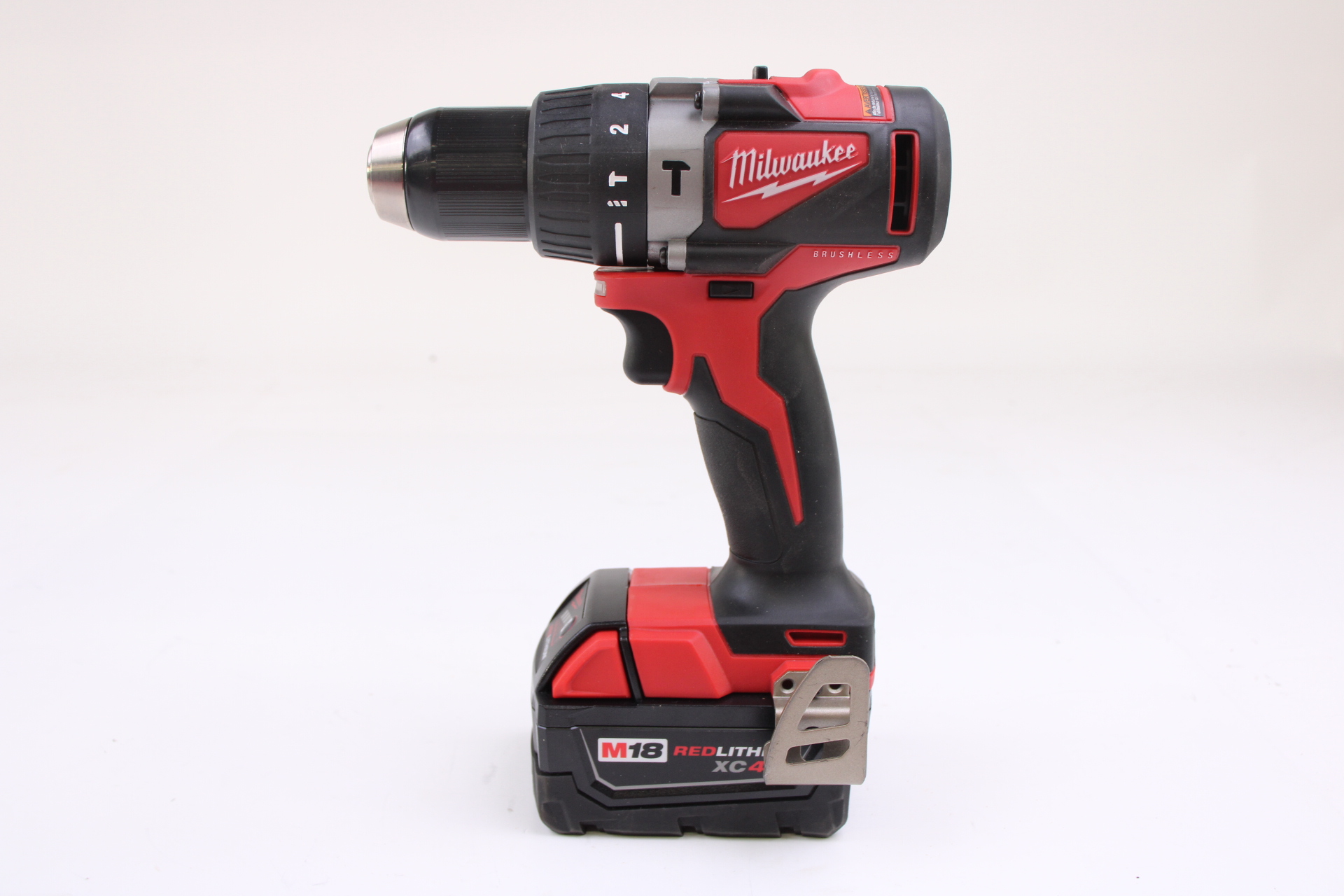 Milwaukee 2902-20 M18 18V Li-Ion Brushless Cordless 1/2 in. Compact ...