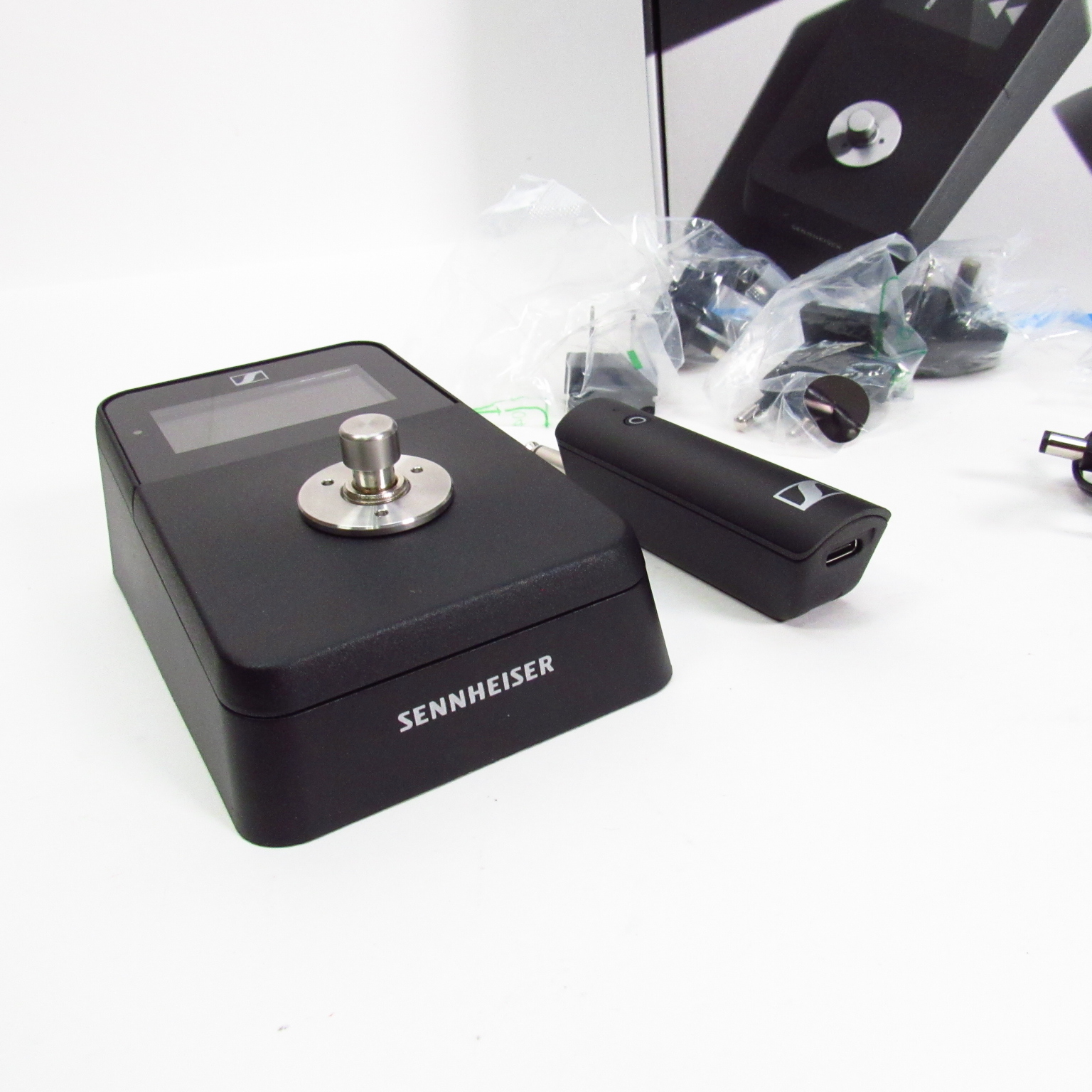 Sennheiser 5461 XS Wireless Digital RX Pedalboard Set