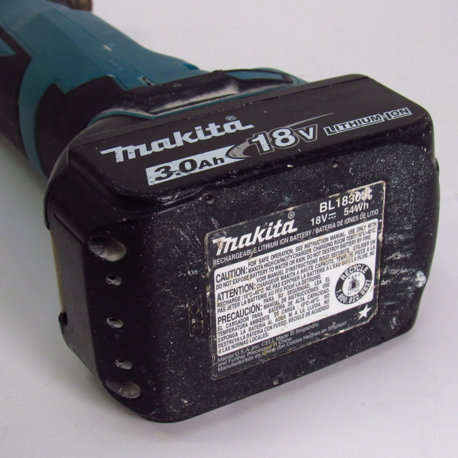 Makita XMT03 18V Lithium-ion Cordless Multi-Tool