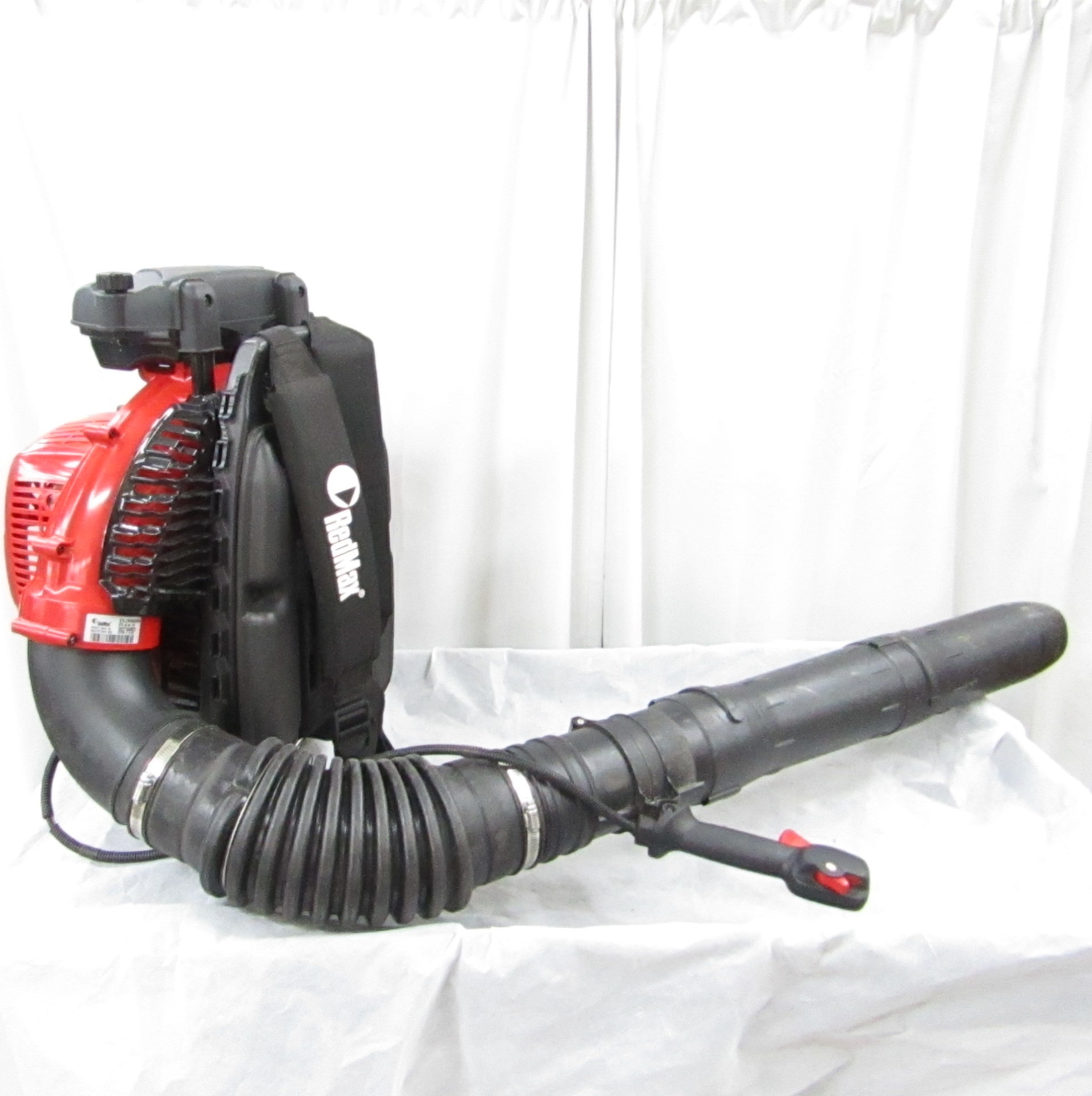 RedMax EBZ6500RH Backpack Gas Powered Leaf Blower - Local Pickup Only
