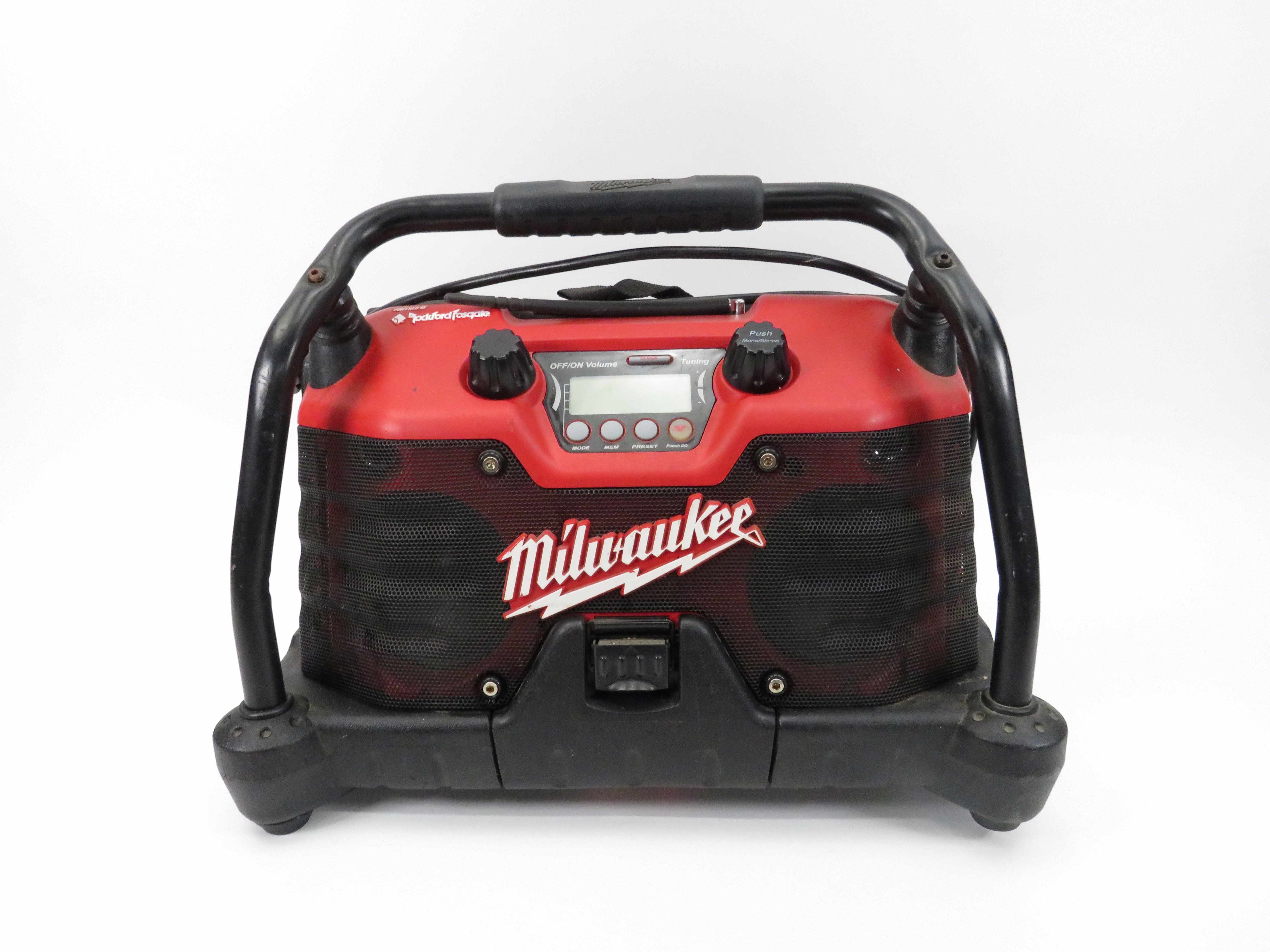 Milwaukee Job Site AM/FM Radio 120v Model 49-24-0200
