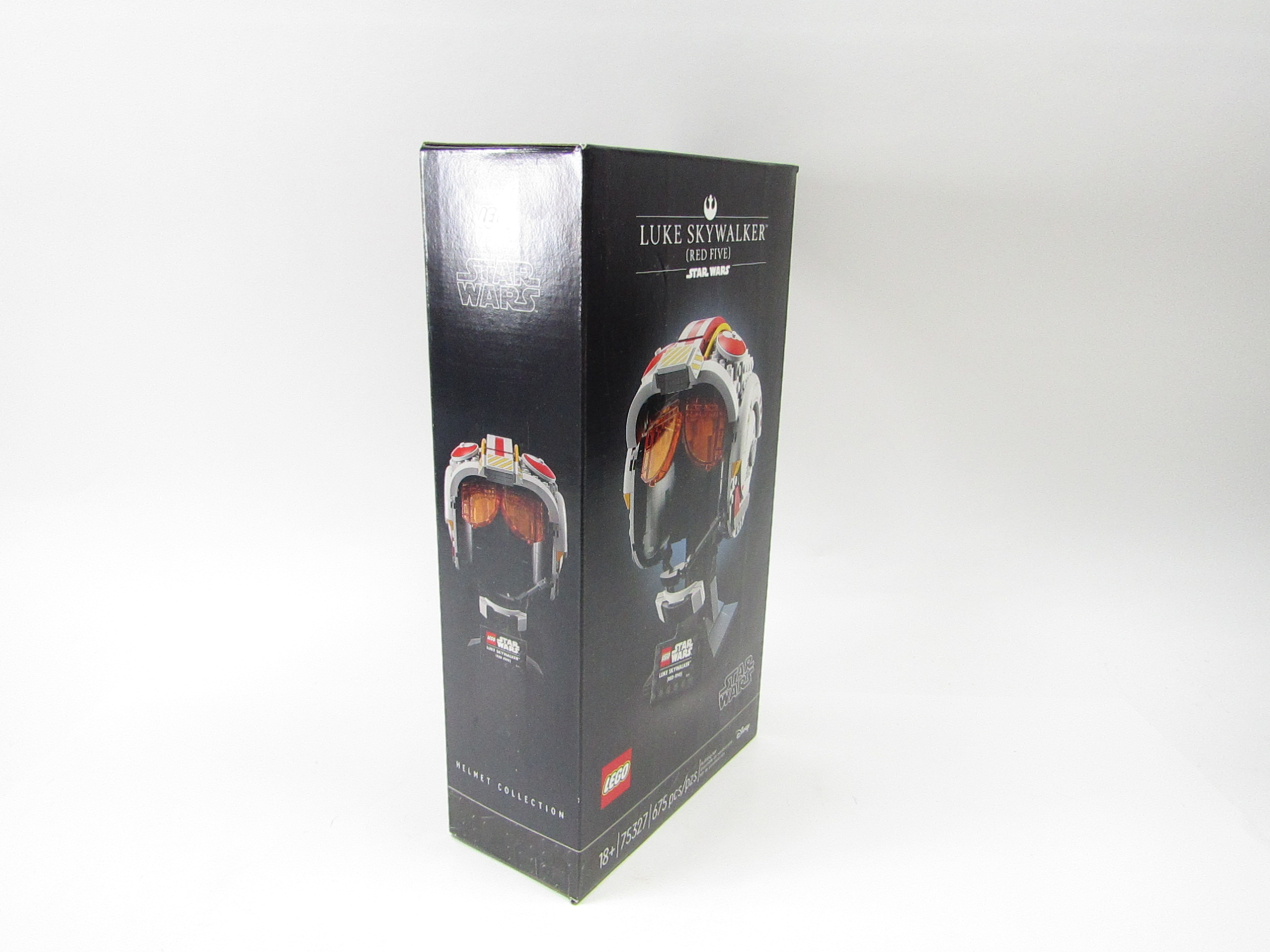 LEGO 75327 Luke Skywalker Red Five X-Wing Pilot Helmet 675 Piece Set