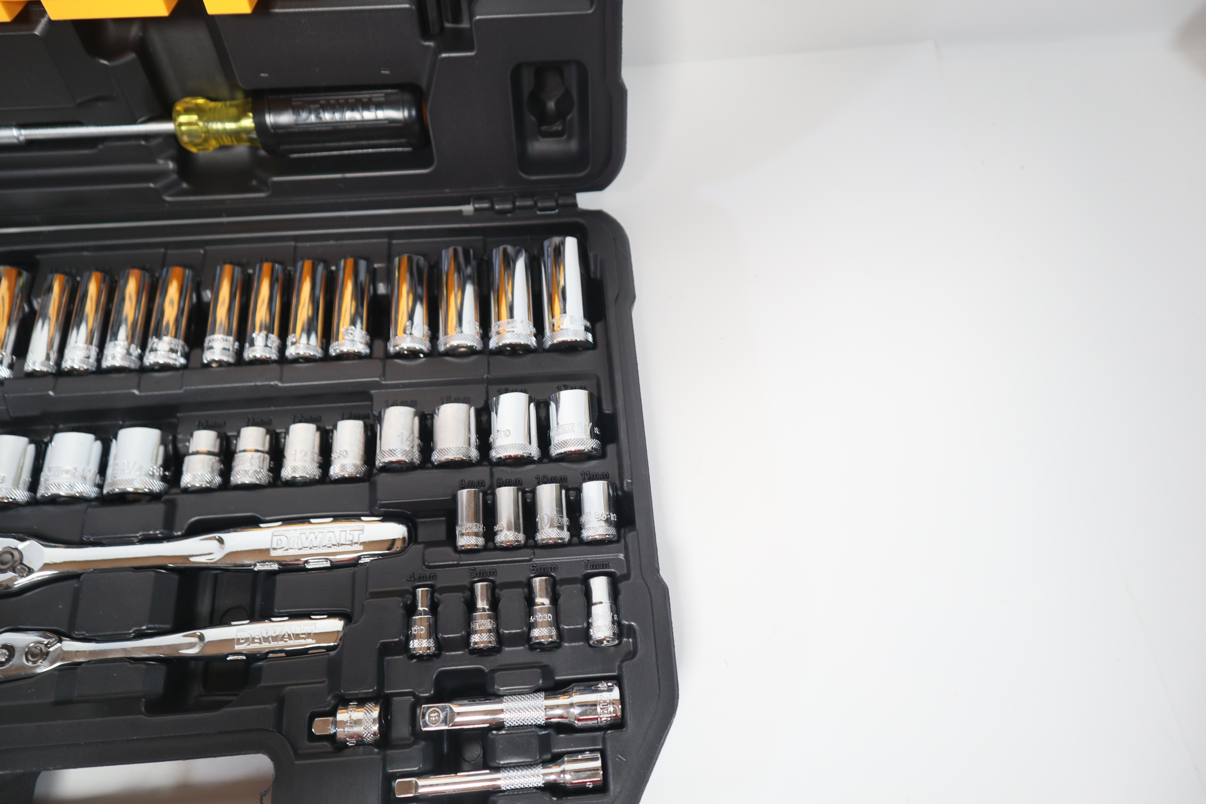 DeWalt DWMT73801 108-Piece 1/4" x 3/8" Drive Polished Chrome Mechanics ...