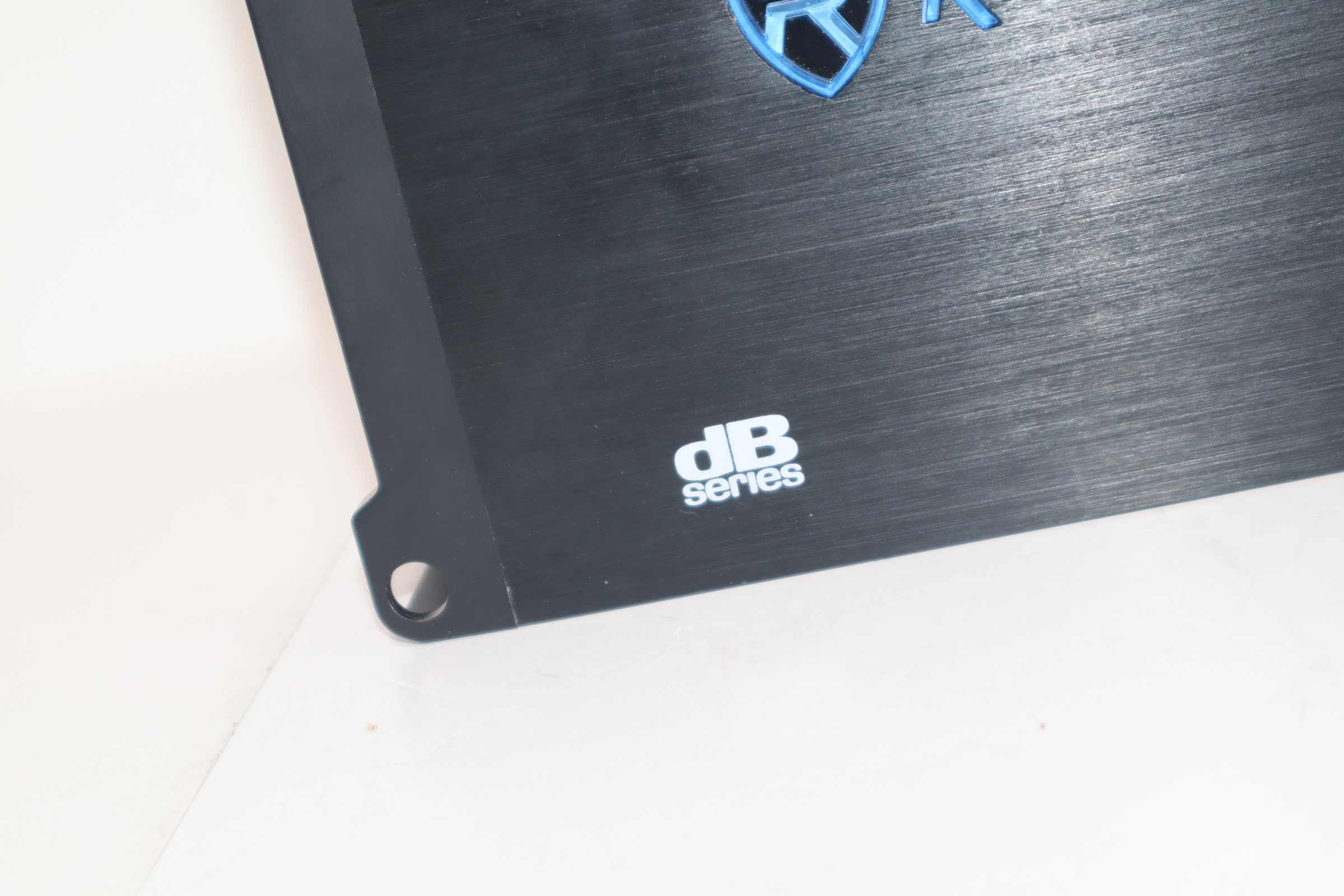 Rockville dB11 1400-Watt Peak/350-Watt RMS Mono 2-Ohm Amplifier Car Amp ...