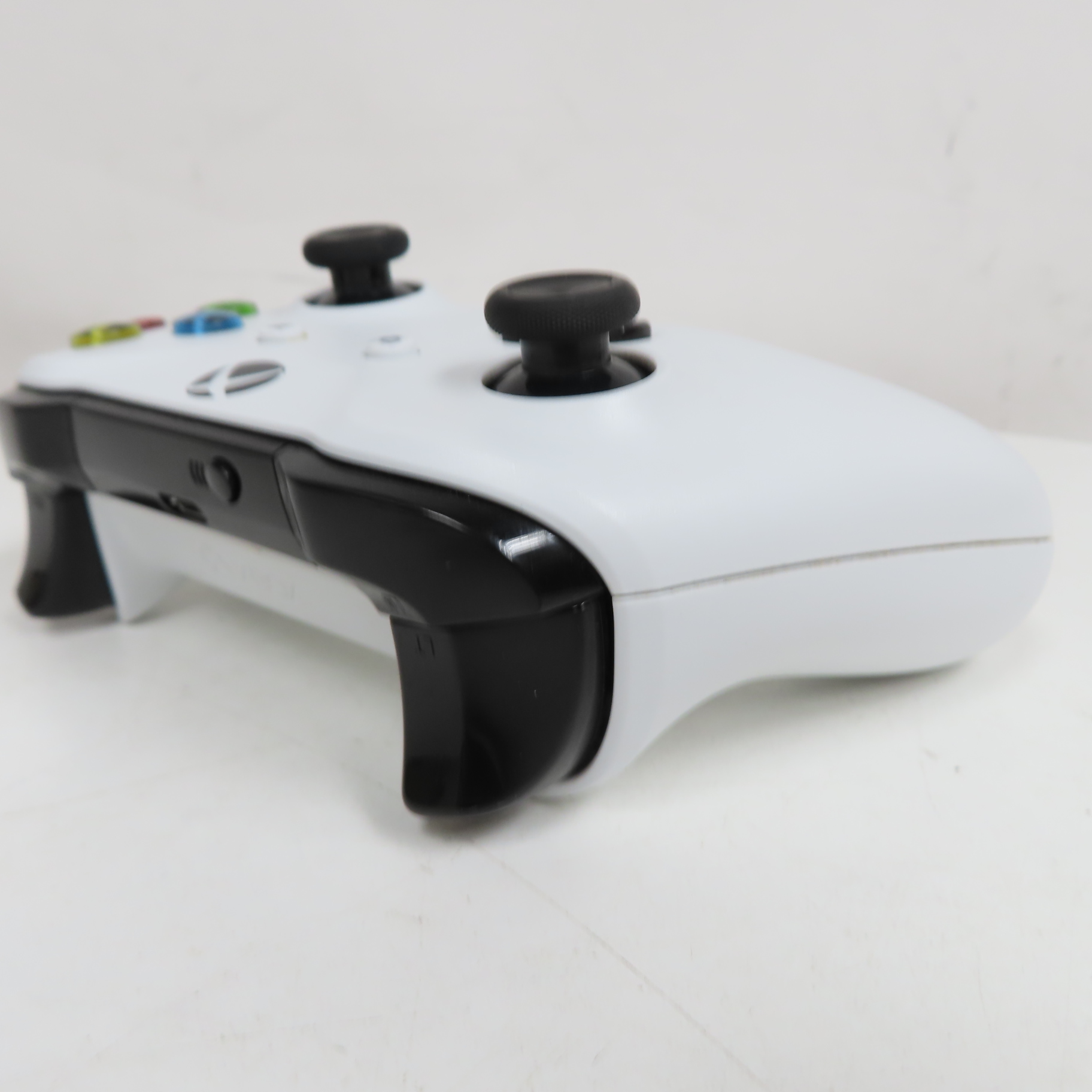 Microsoft 1708 Wireless Controller for Xbox One/PC - White (3176)