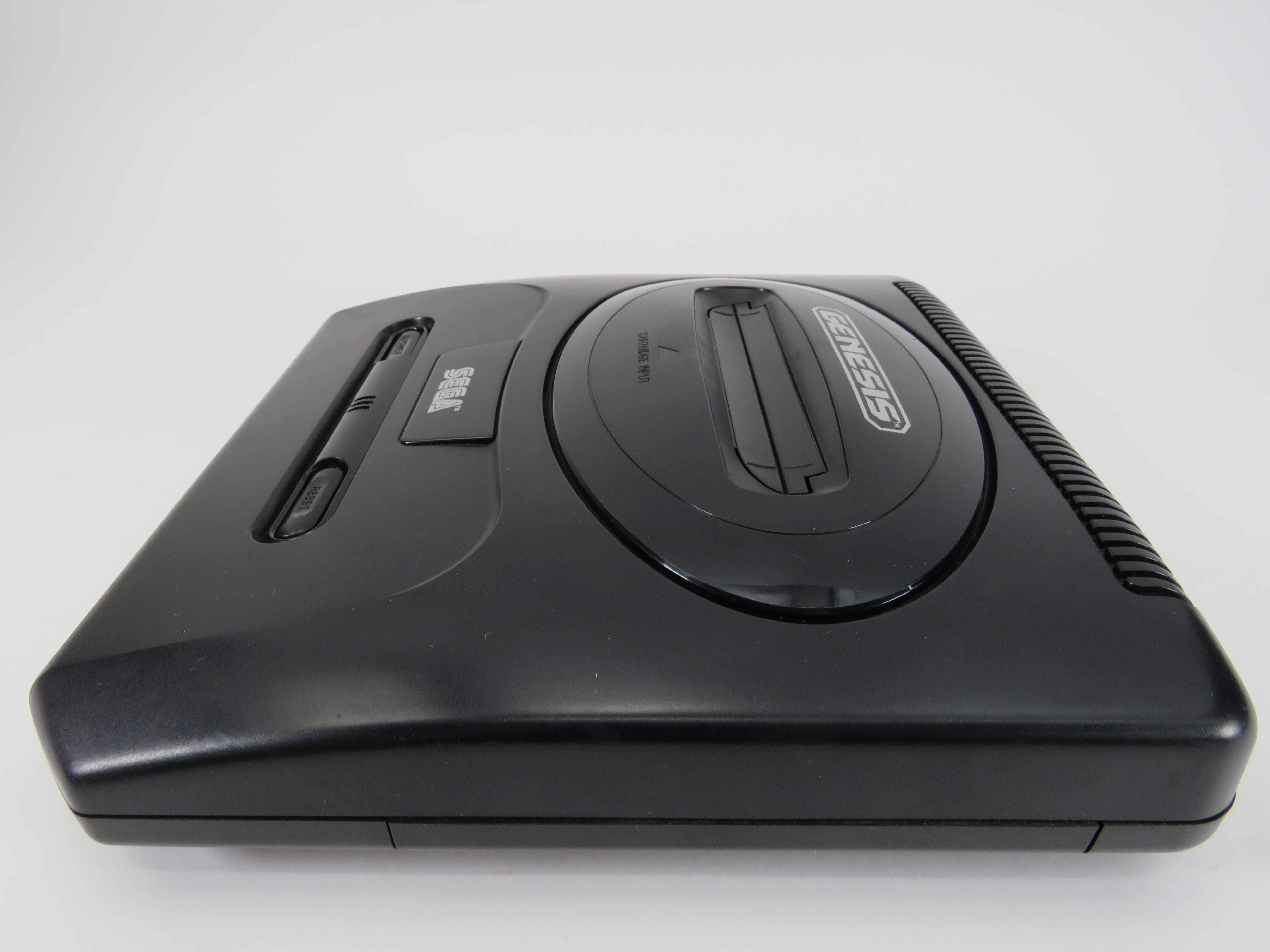 Sega Genesis 16-Bit Video Game Entertainment System Model MK-1631 9629