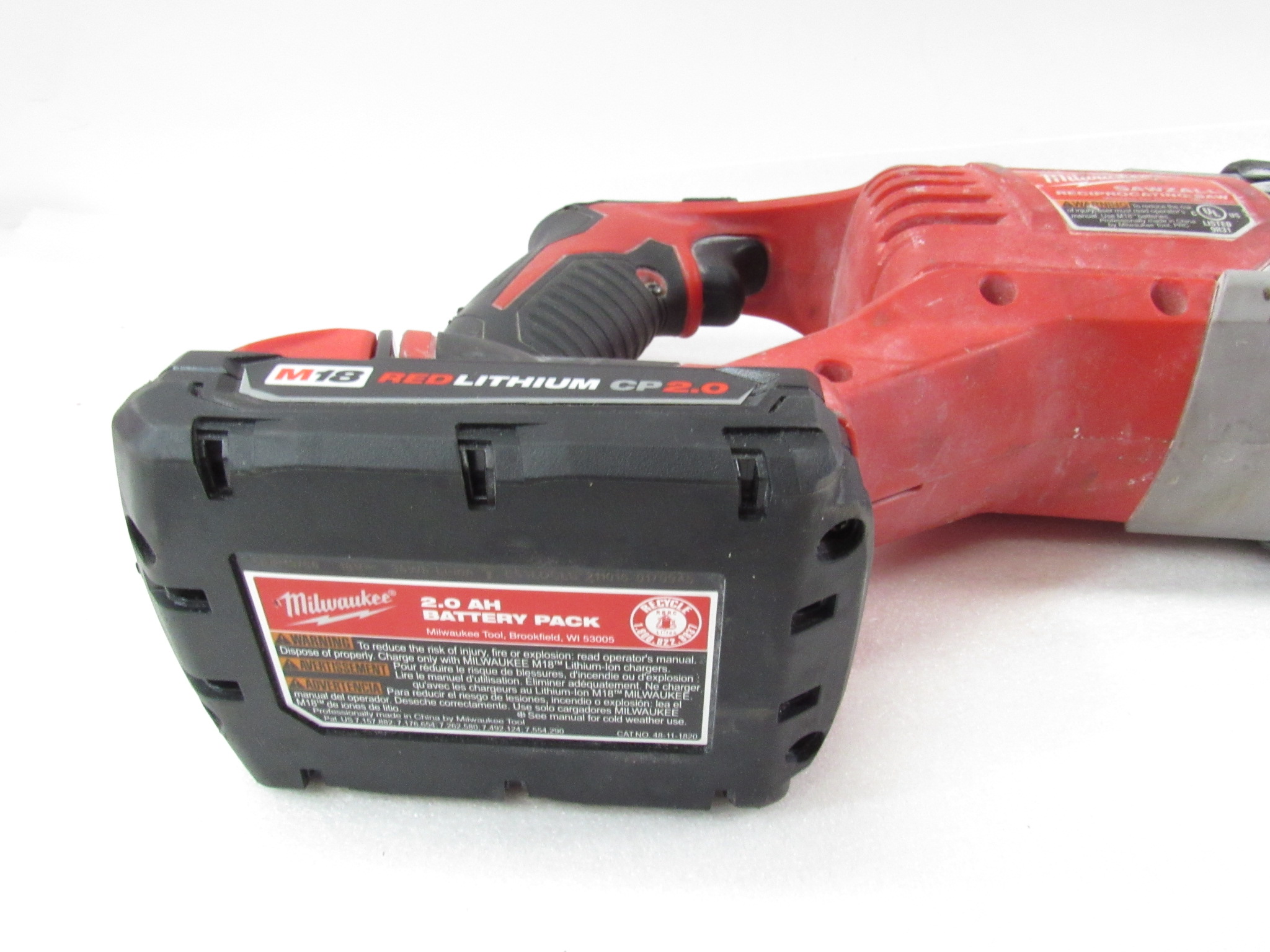 Milwaukee 2621-20 M18 18-Volt Lithium-Ion Cordless SAWZALL ...
