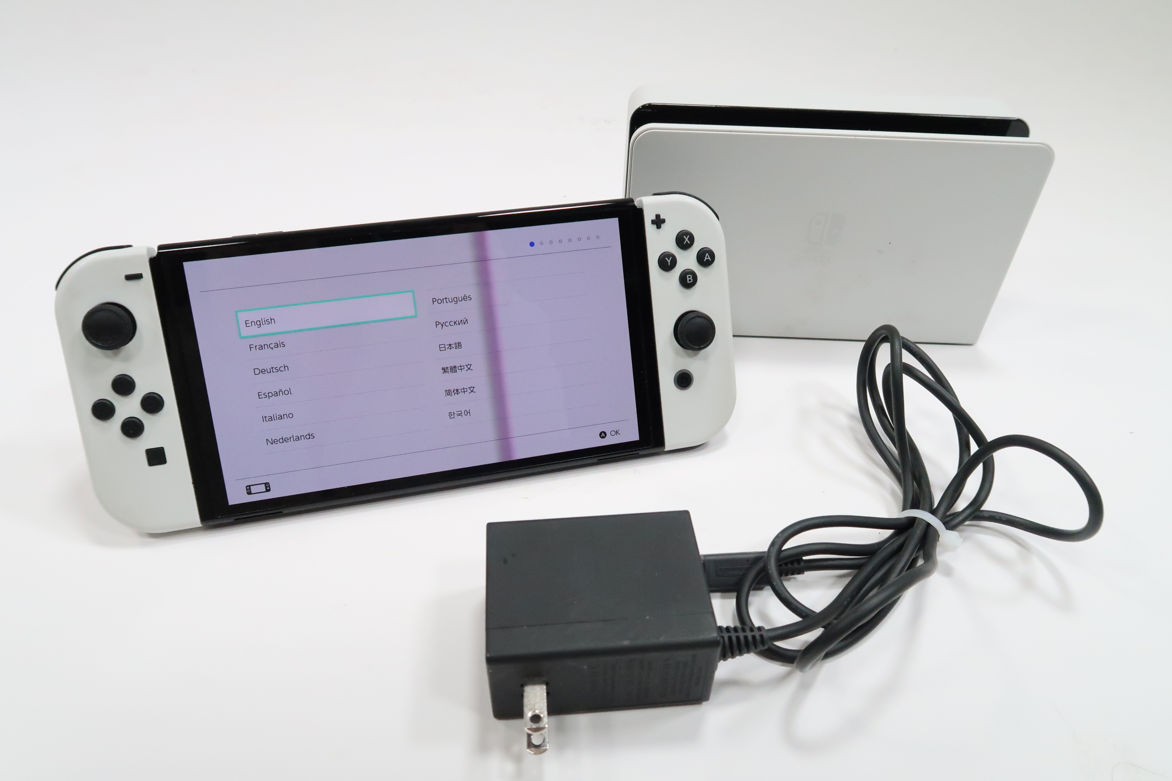 Nintendo HEG-001 Switch OLED Handheld Touchscreen Video Game Console 5938