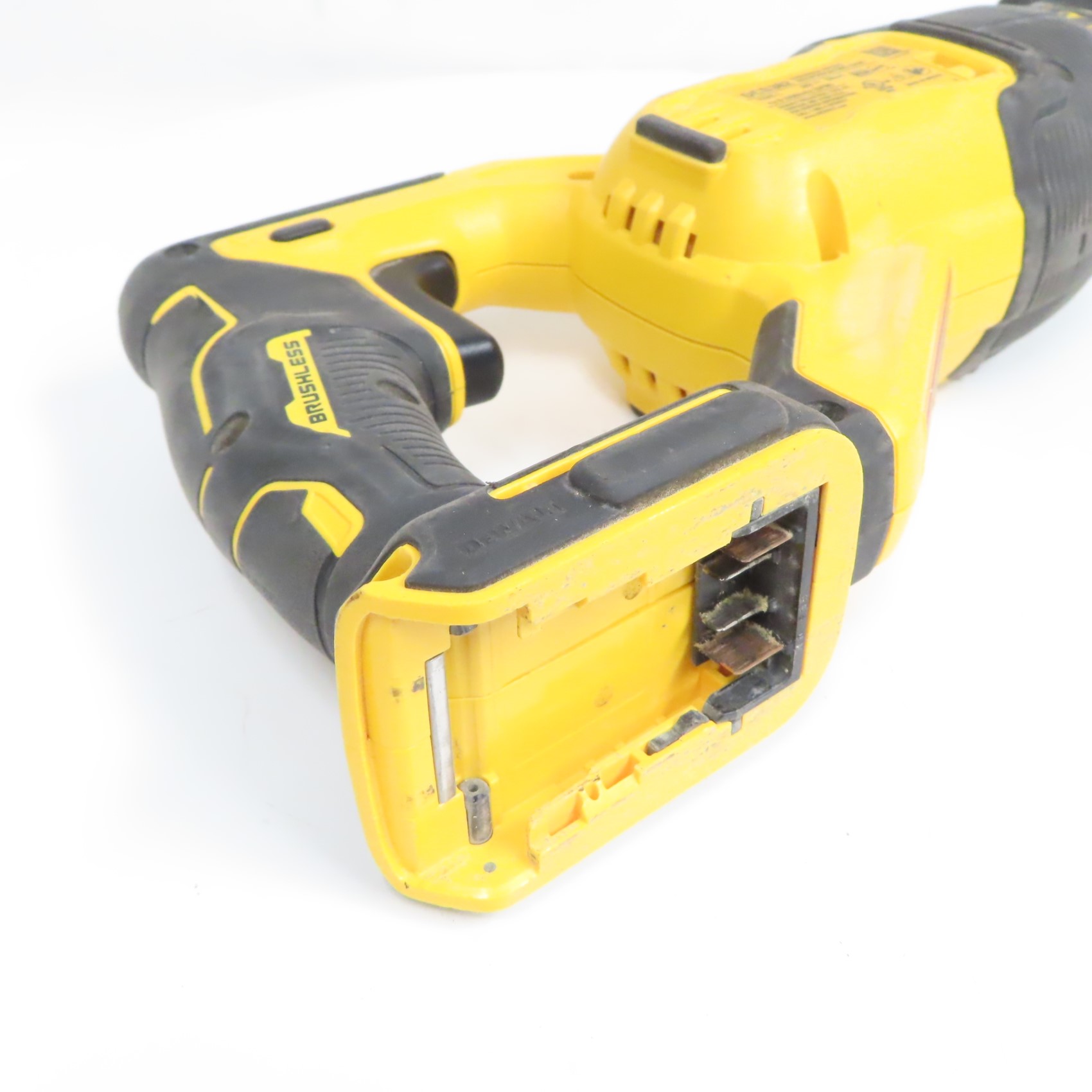 DeWalt DCS382 MAX XR 20V Cordless Reciprocating Saw Kit