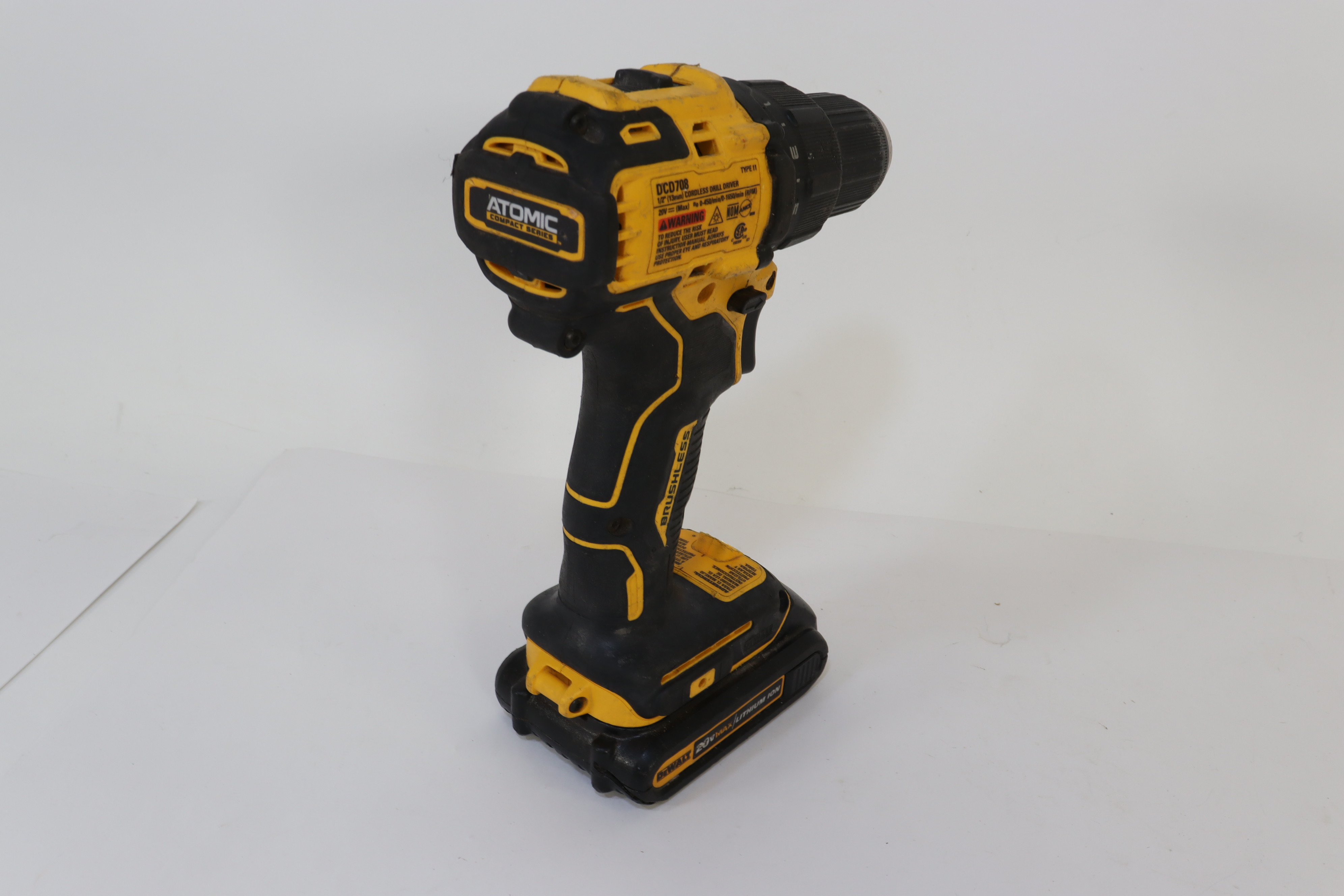DeWalt DCD708C2 ATOMIC 20V MAX Cordless Brushless Compact 1/2" Drill ...